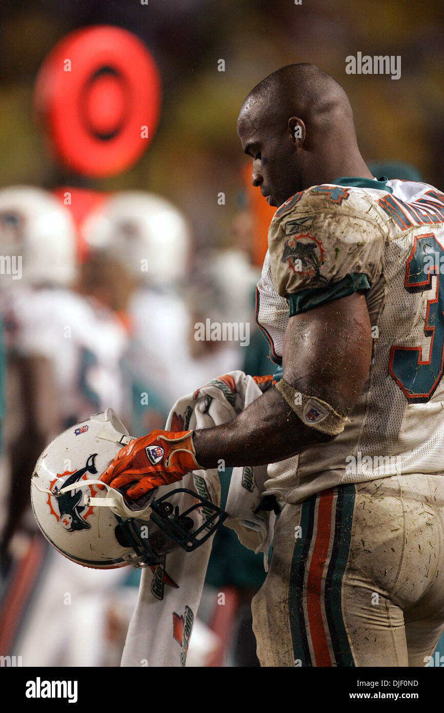 Ricky williams dolphins hi-res stock photography and images - Alamy