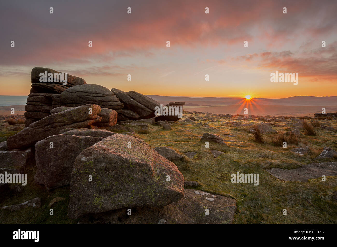 Row tor hi-res stock photography and images - Alamy