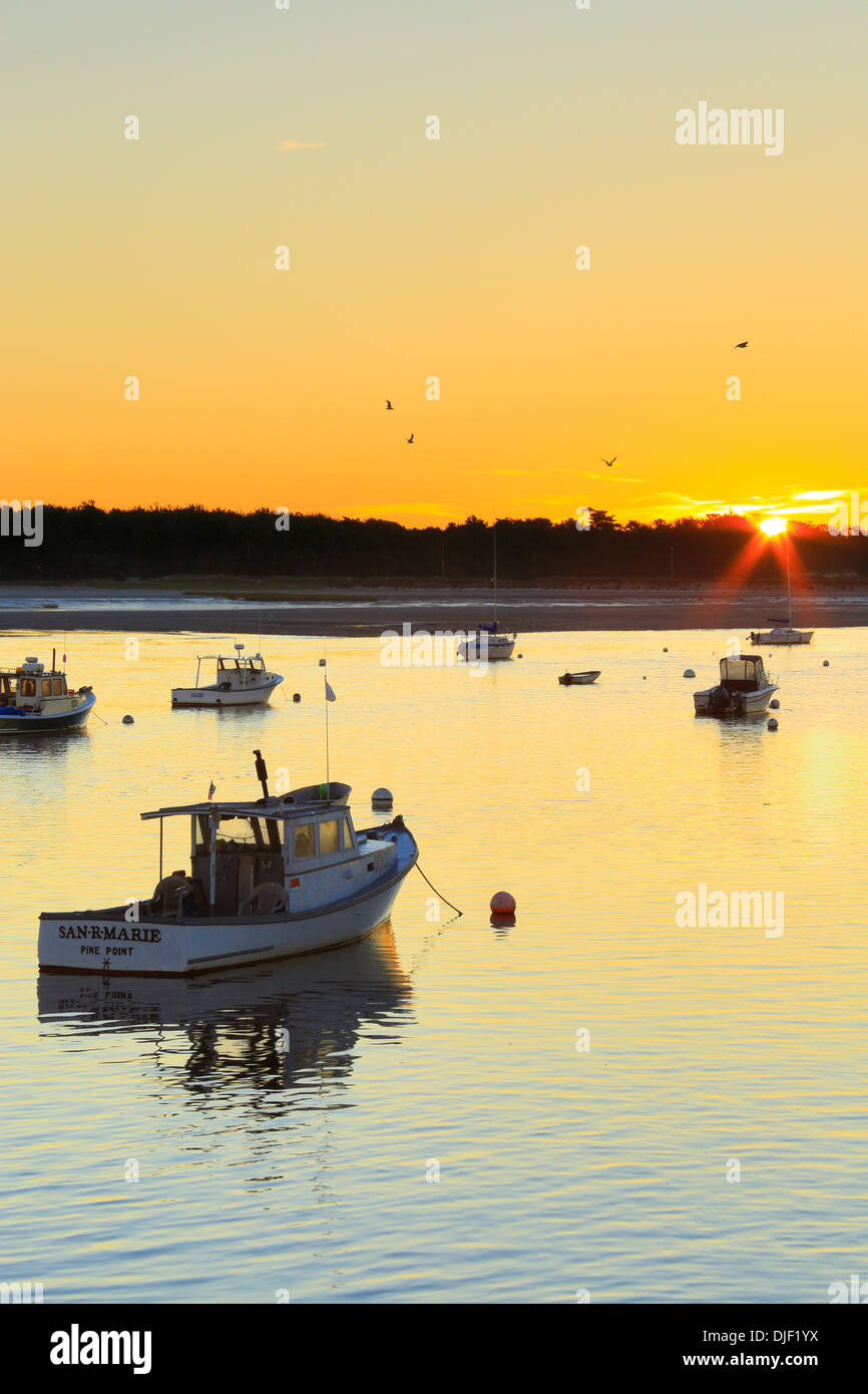 Sunrise, Harbor, Pine Point, Maine, USA Stock Photo - Alamy