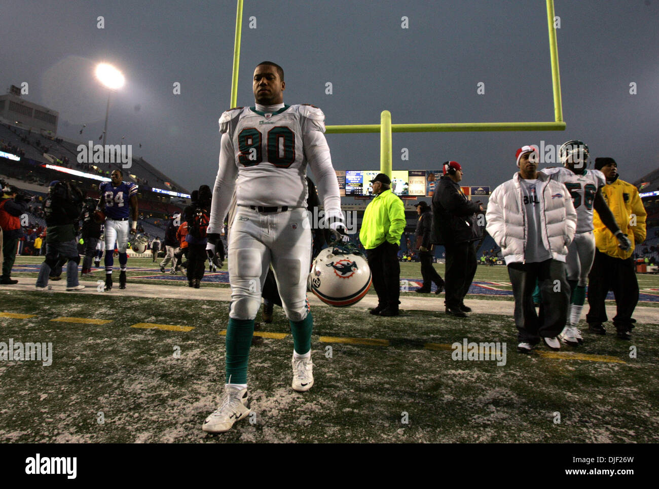 Dec 09, 2007 - Buffalo, New York, USA - Dolphins #90 RODRIQUE WRIGHT ...