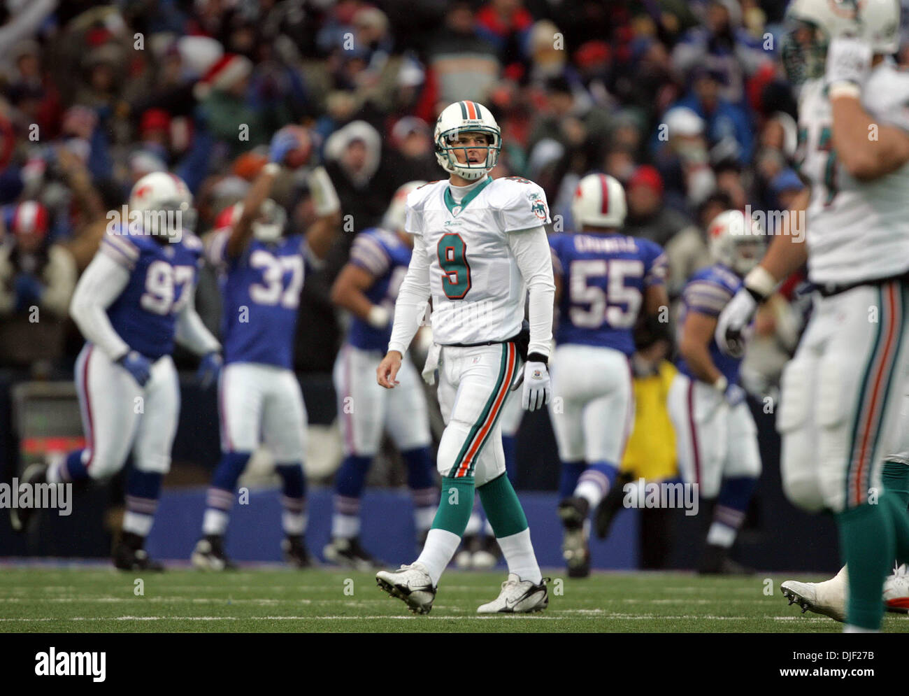 Dec 09, 2007 - Buffalo, New York, USA - Dolphins quarterback JOHN BECK ...