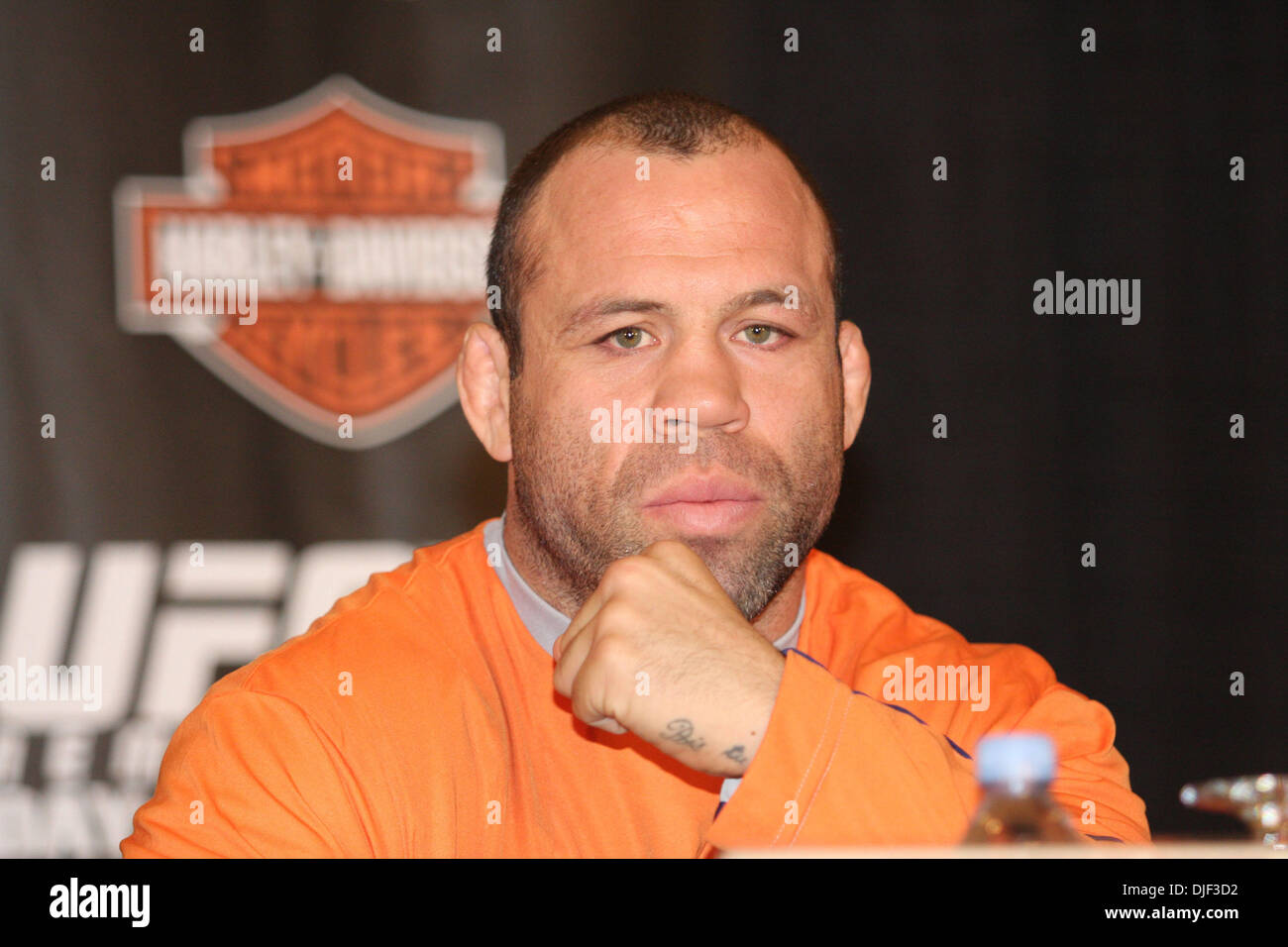 Chuck iceman liddell hi-res stock photography and images - Alamy