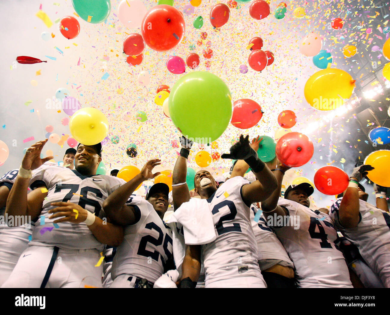 Penn state football win hi-res stock photography and images - Alamy