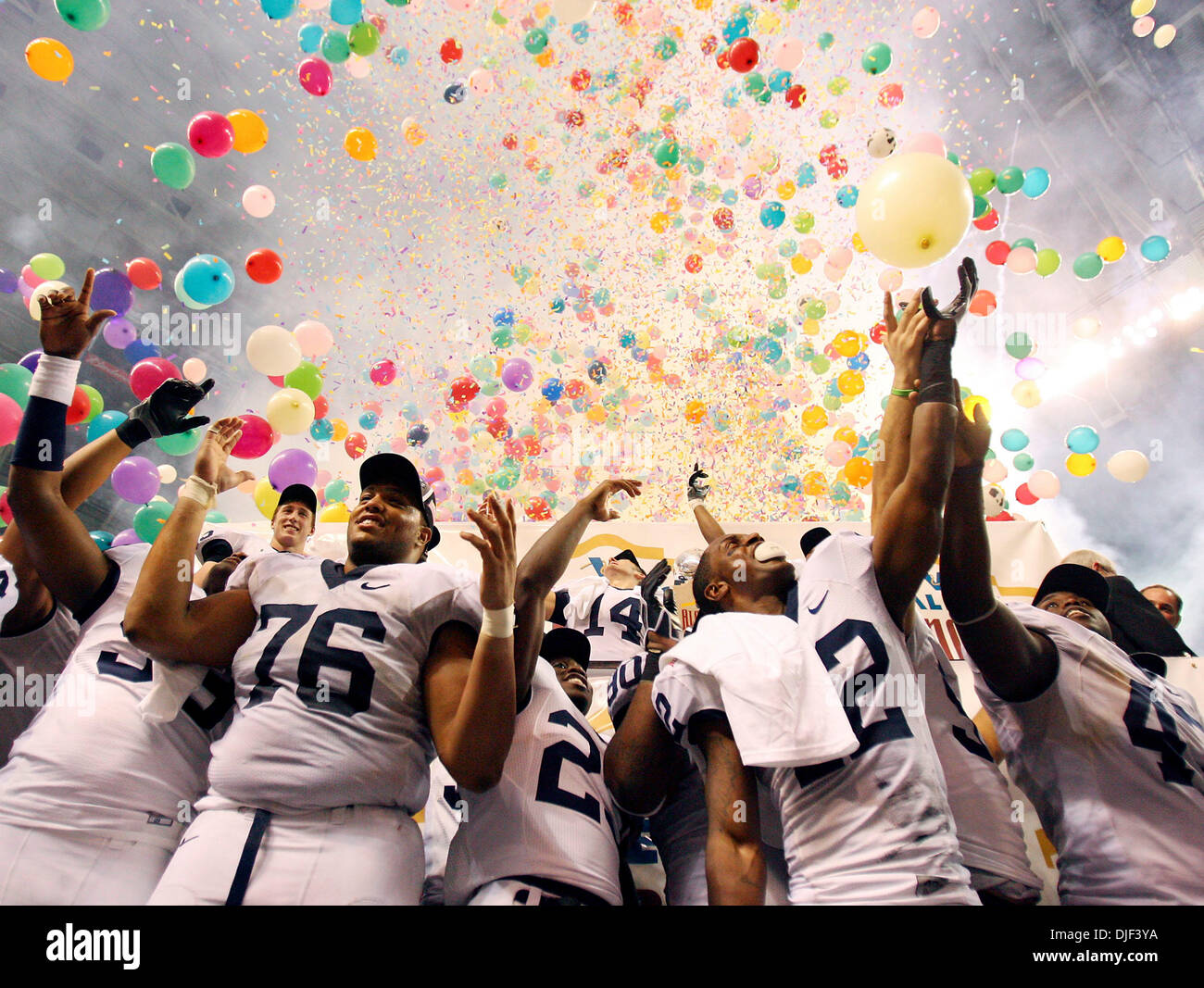 Penn state football win hi-res stock photography and images - Alamy