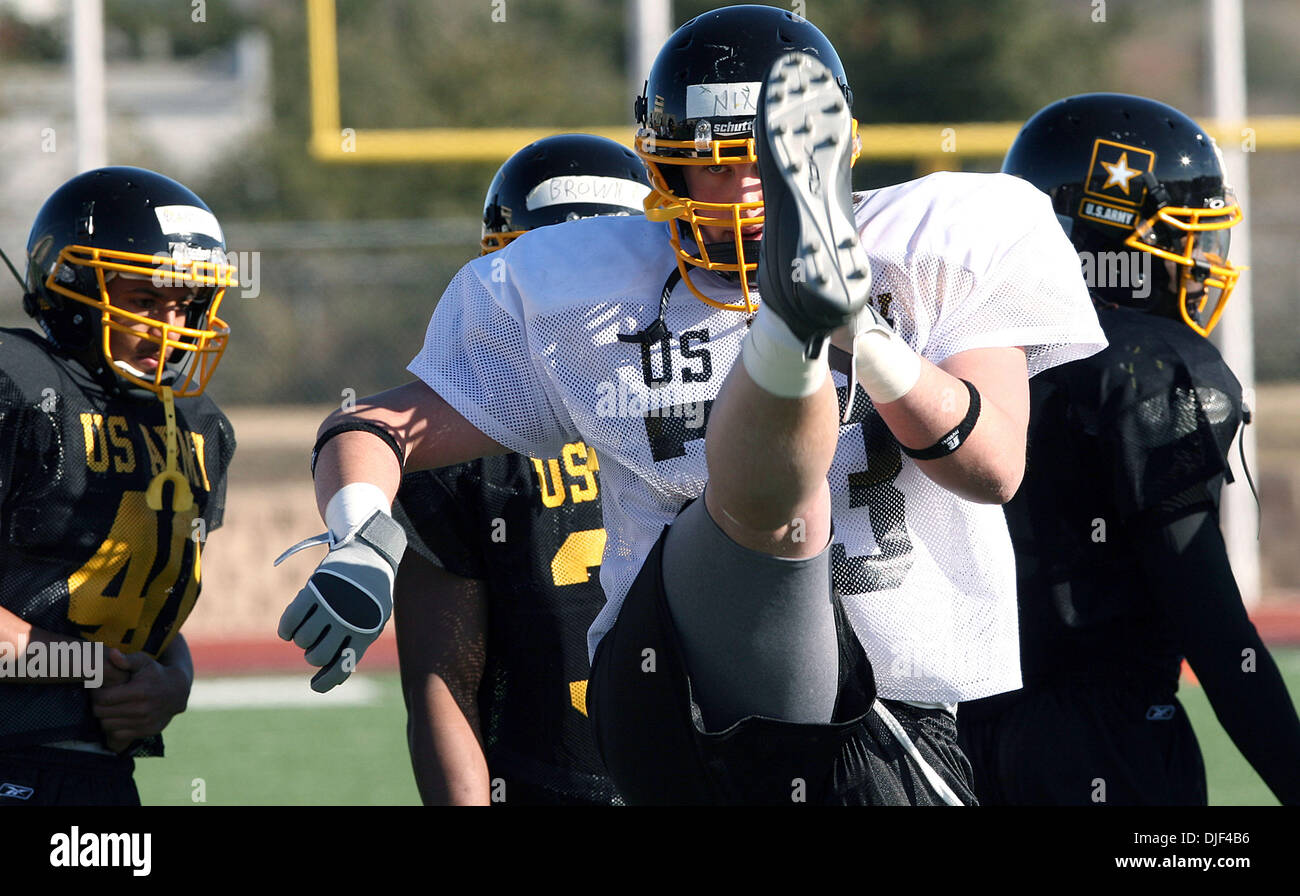 Jan 01, 2008 - San Antonio, Texas, USA - LUCAS NIX, OL for the East All ...