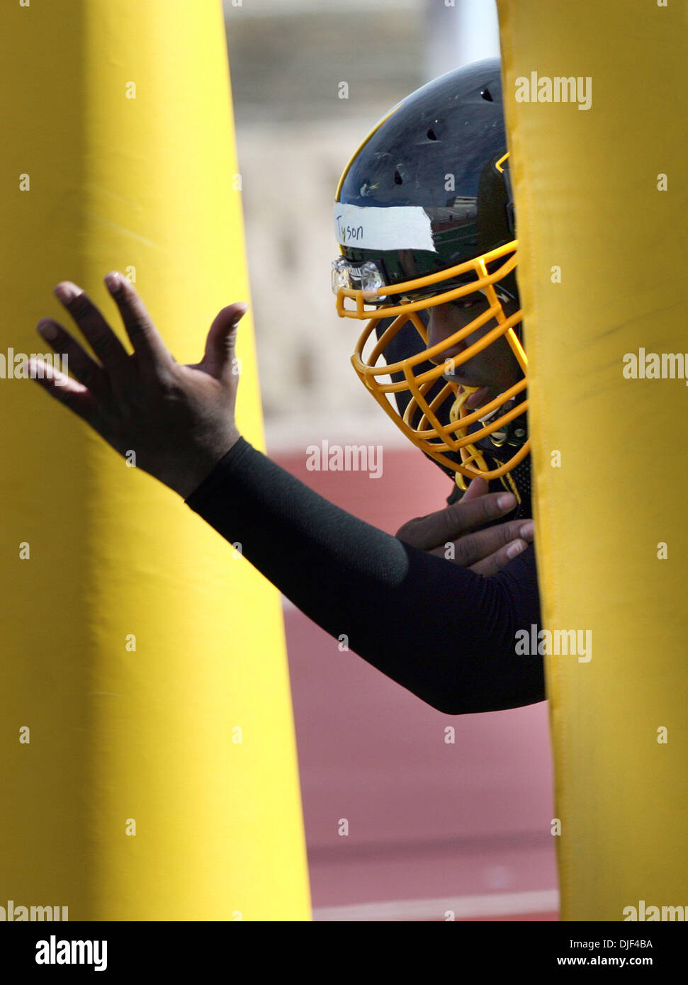 Jan 01, 2008 - San Antonio, Texas, USA - DEANGELO TYSON, DL for the ...