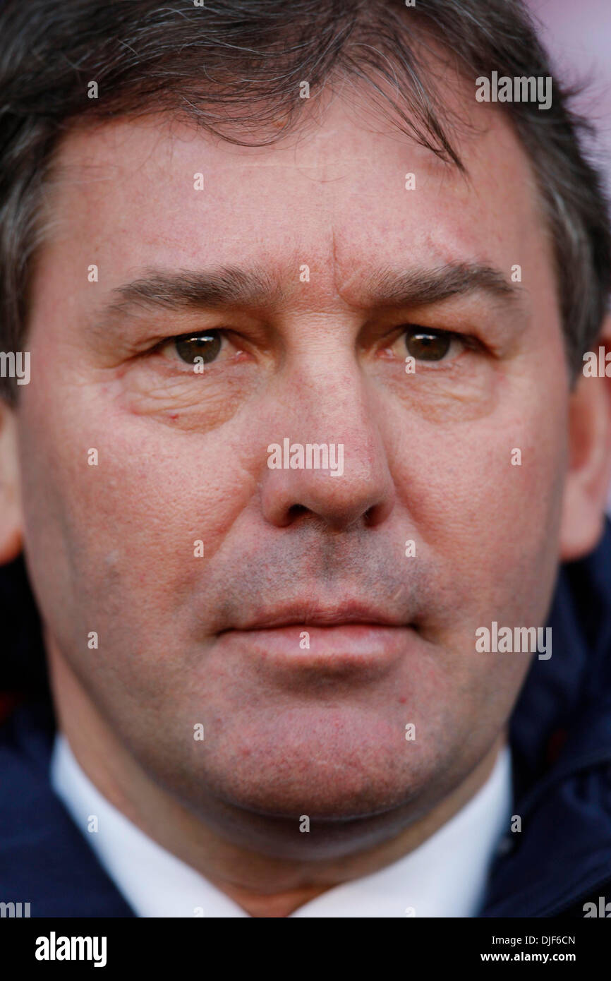 Bryan robson hi-res stock photography and images - Alamy