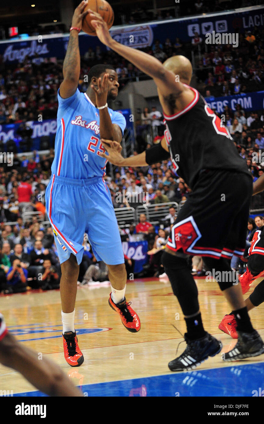 November 24, 2013 Los Angeles, CA: Reggie Bullock #25 of the Clippers ...