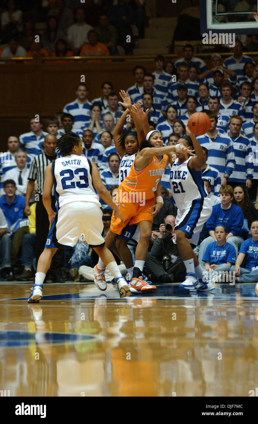 Candace parker 2008 hi-res stock photography and images - Alamy