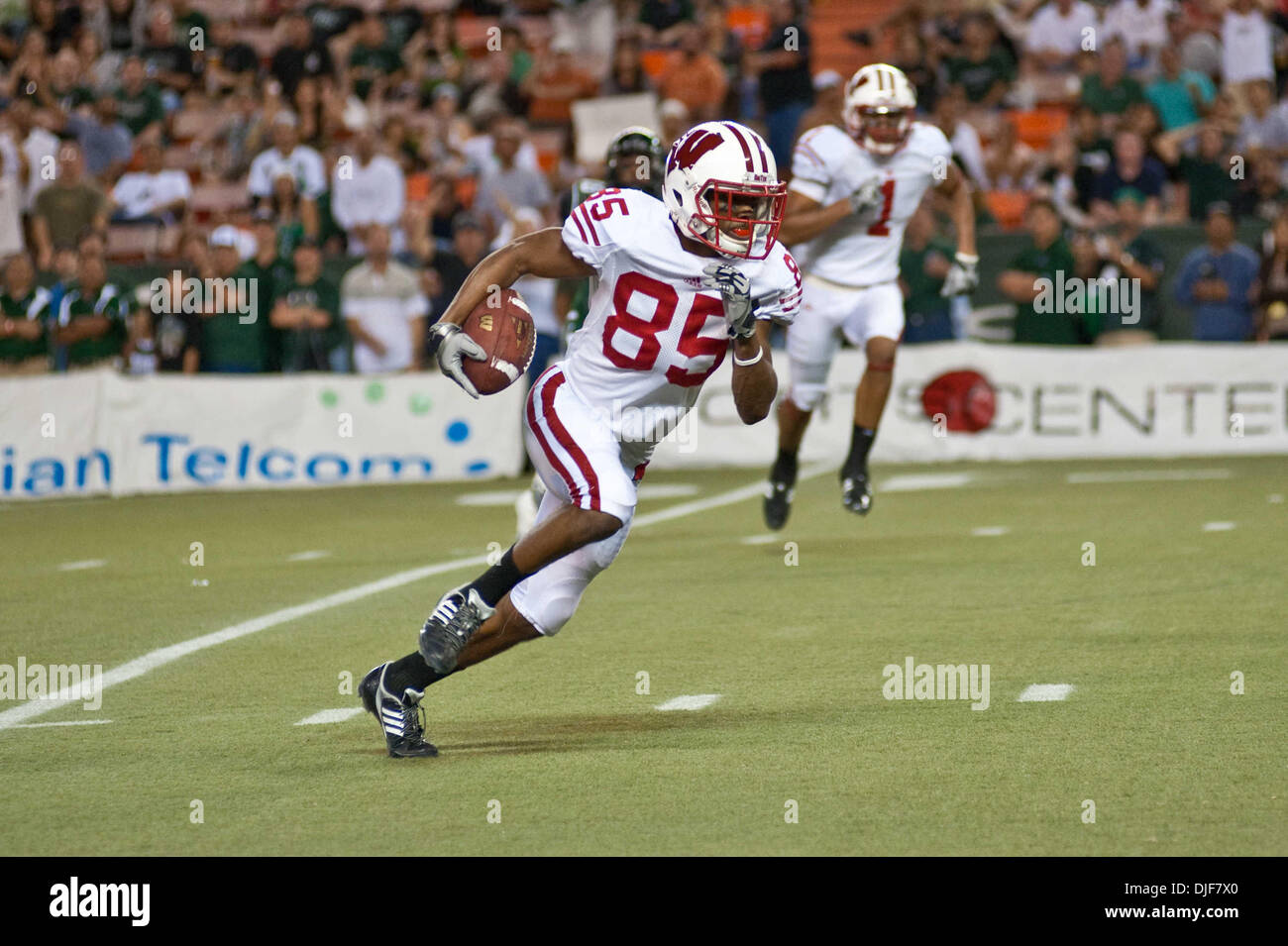 Wisconsin wide receiver David Gilreath during first half action in the ...