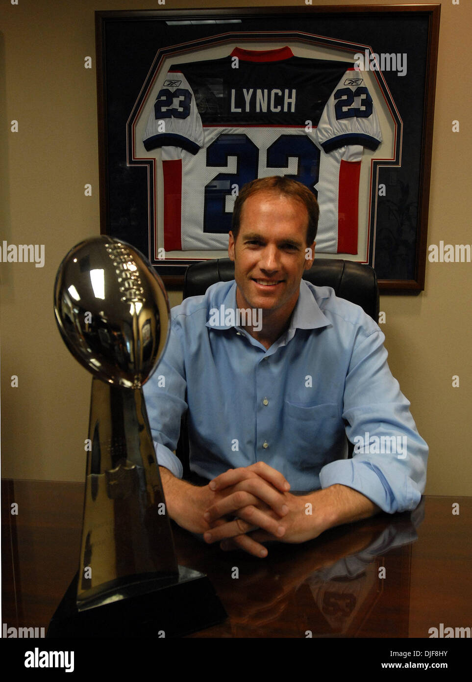 Agent Doug Hendrickson sits inside his Walnut Creek, Calif., office on ...