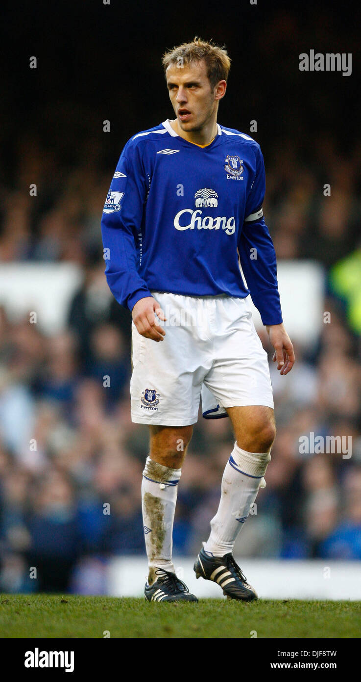 Everton phil neville hi-res stock photography and images - Alamy