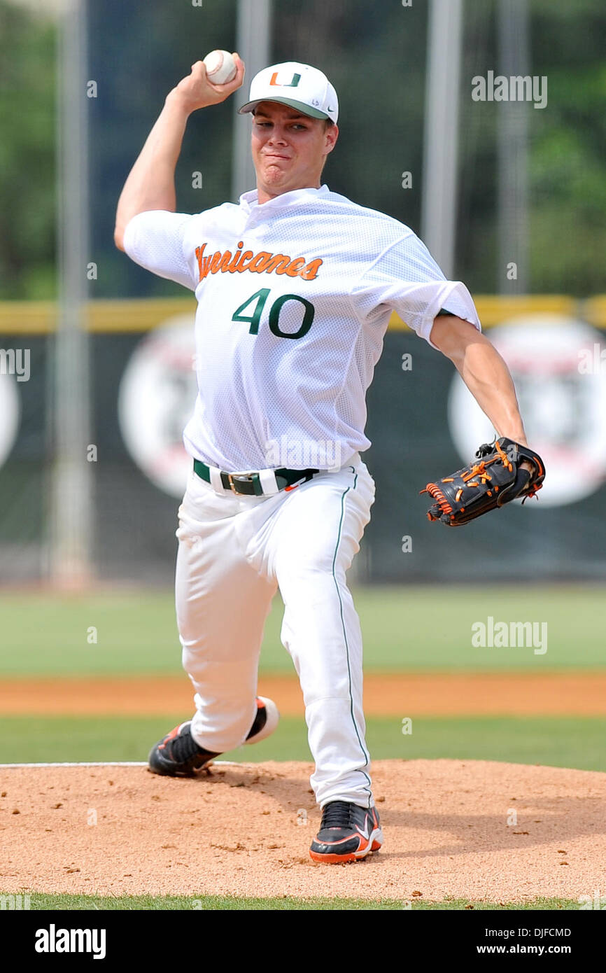 Miami Hurricanes pitcher Eric Whaley (40) in first inning..The 13th ...