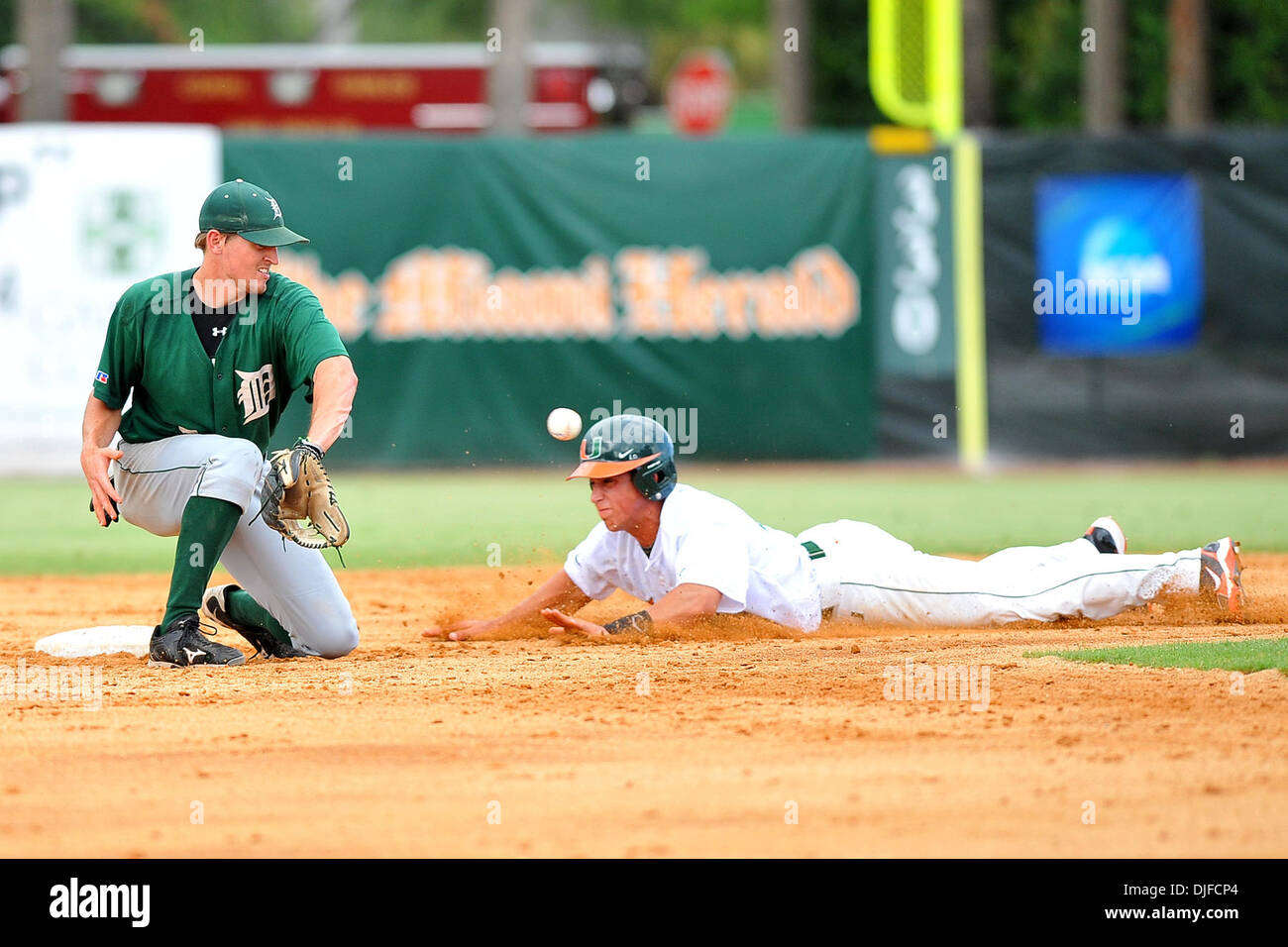 Miami Hurricanes OF Nathan Melendres (10) steals second..The 13th ...