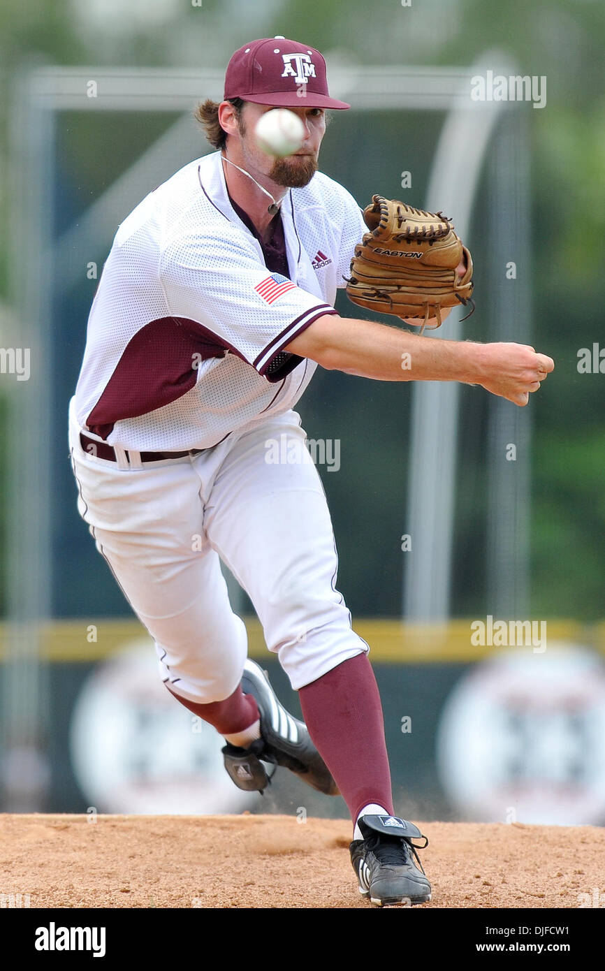 Texas A & M Aggies RHP Shane Minks (16). The Texas A&M Aggies defeated ...