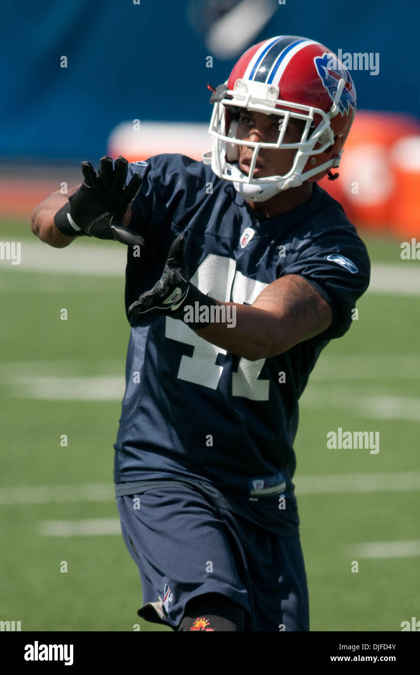 Ralph wilson stadium hi-res stock photography and images - Alamy