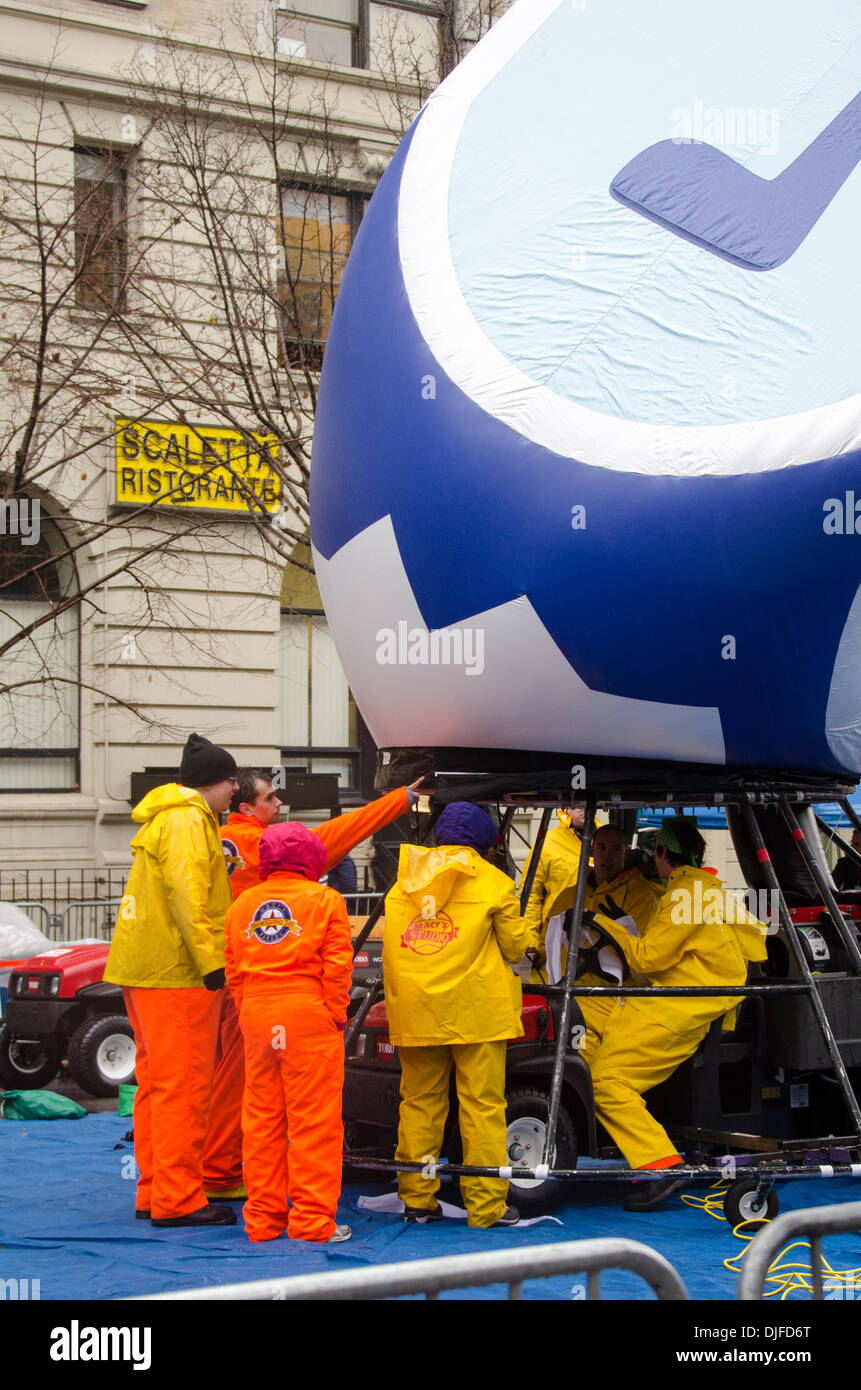 NEW YORK, NY, USA, Nov. 27, 2013. "Dreidel" balloon being inflated on ...