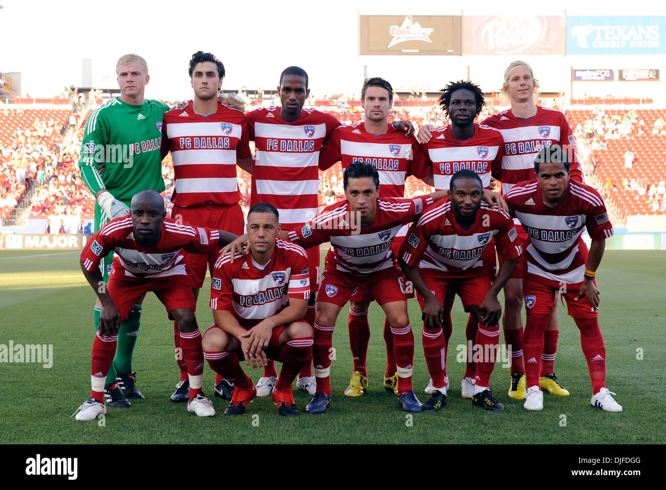 FC Dallas team photo as FC Dallas defeats the San Jose Earthquakes 2-0 ...