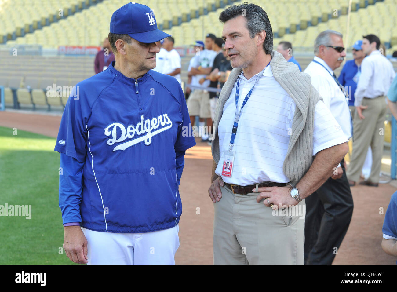 Dr neal s elattrache hi-res stock photography and images - Alamy