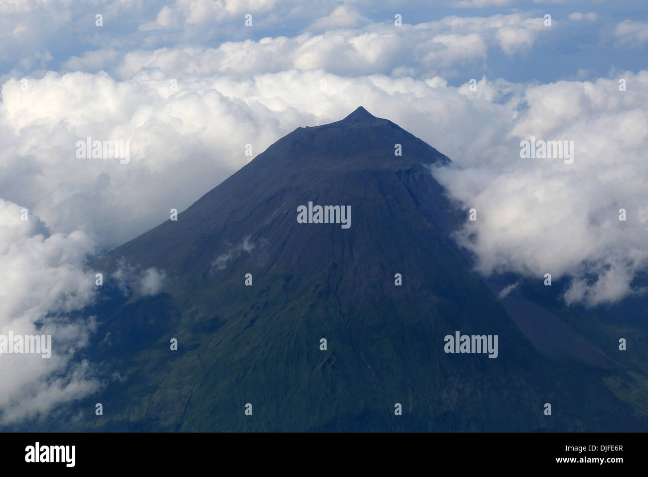 Azores pico aerial hi-res stock photography and images - Alamy