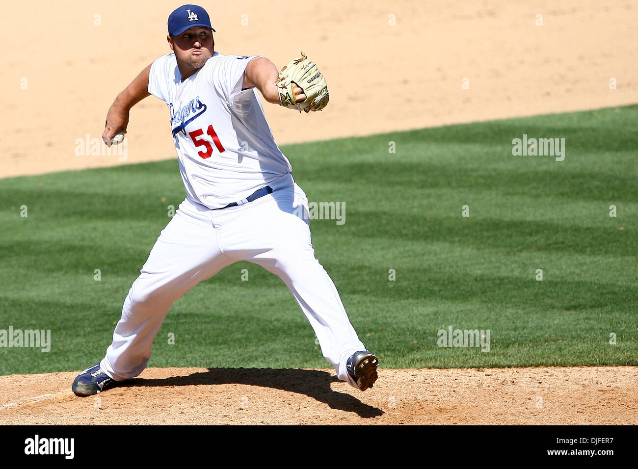06 Jun 2010: Los Angeles Dodger relief pitcher Jonathan Broxton makes a ...