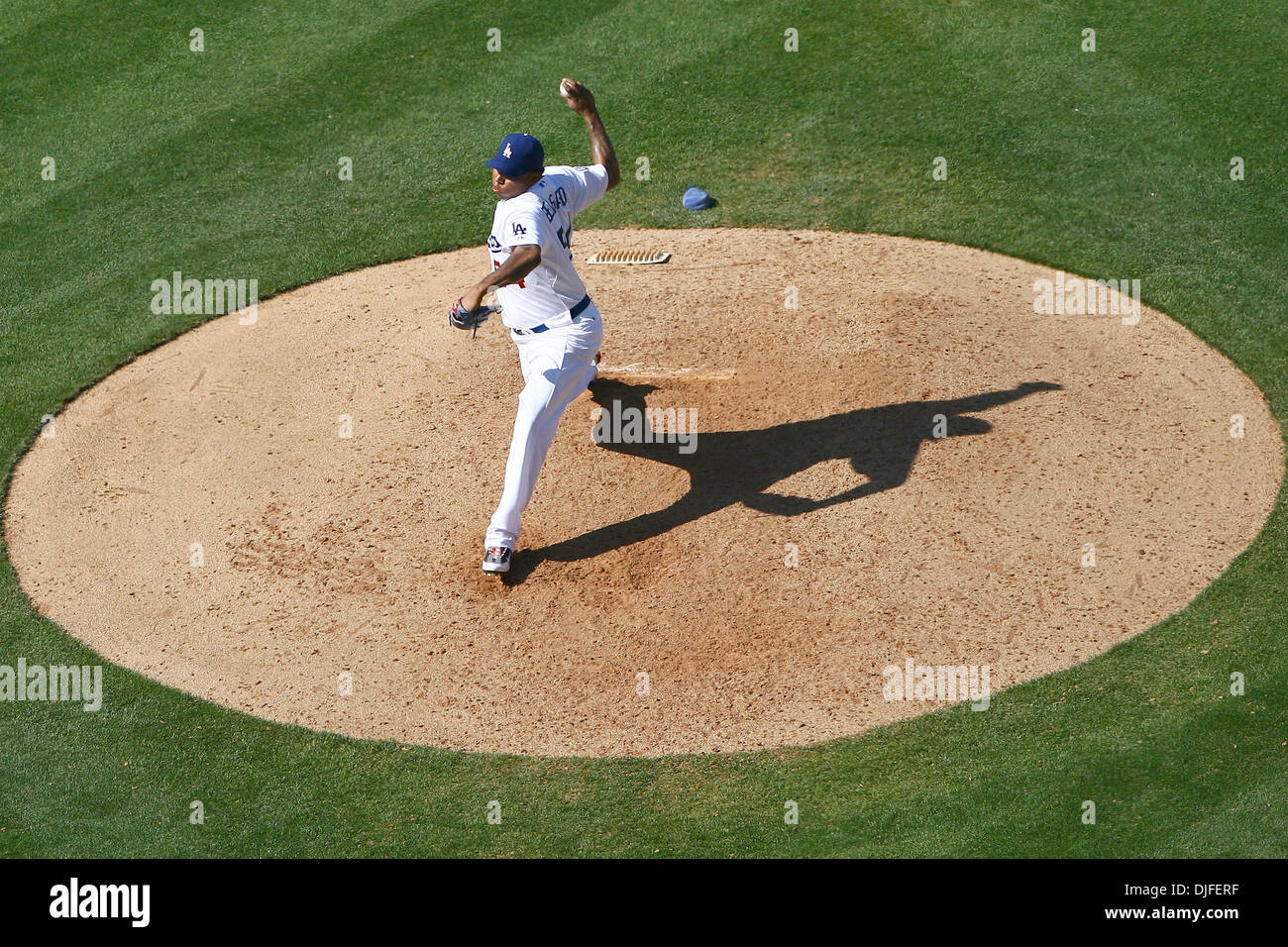 Relief pitchers hi-res stock photography and images - Alamy