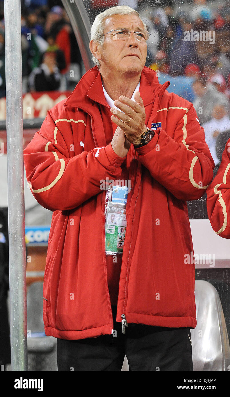 Marcello lippi coach italy soccer hi-res stock photography and images ...