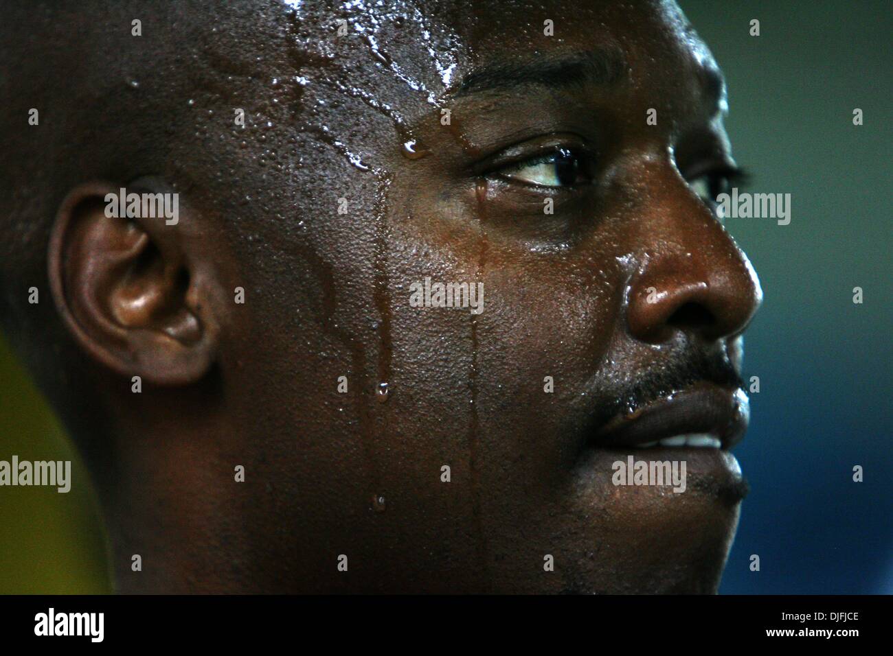 Memphis stroke hi-res stock photography and images - Alamy