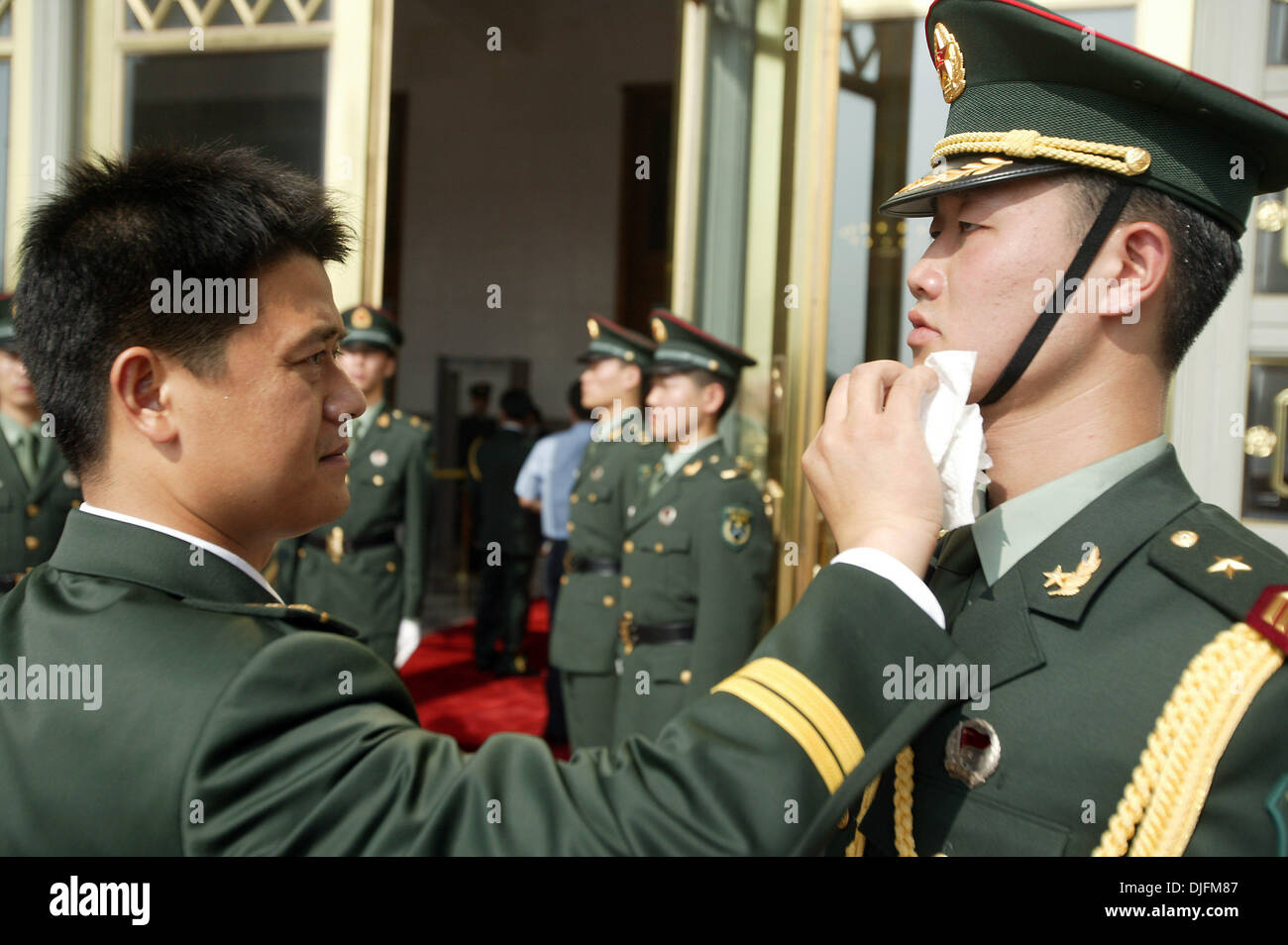 Soldiers from chinese peoples hi-res stock photography and images - Alamy
