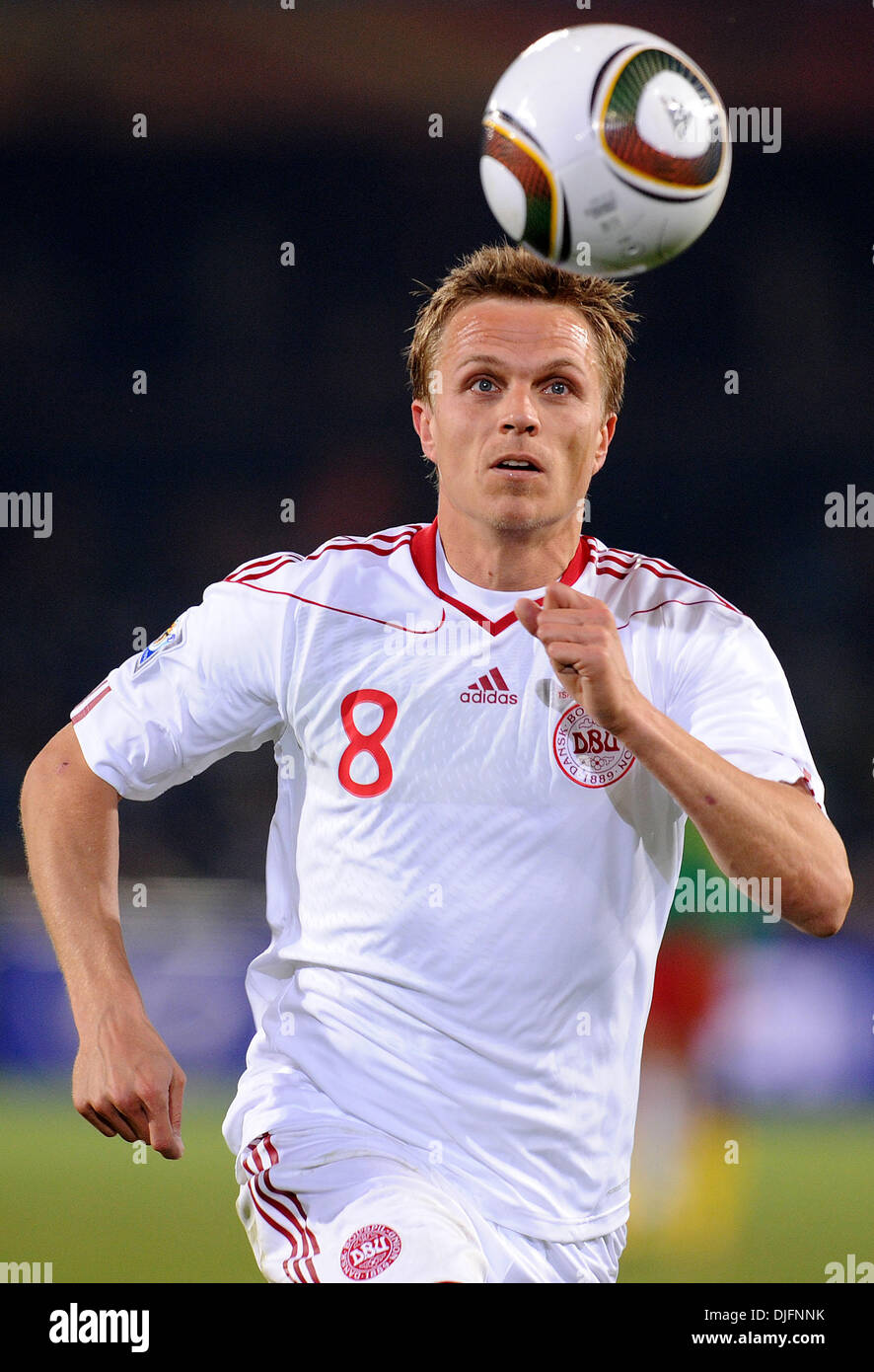 Cameroon soccer ball hi-res stock photography and images - Alamy