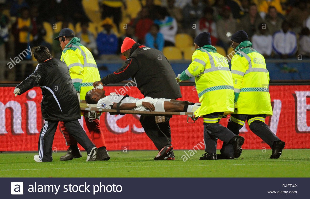 Stretchered Stock Photos & Stretchered Stock Images - Alamy