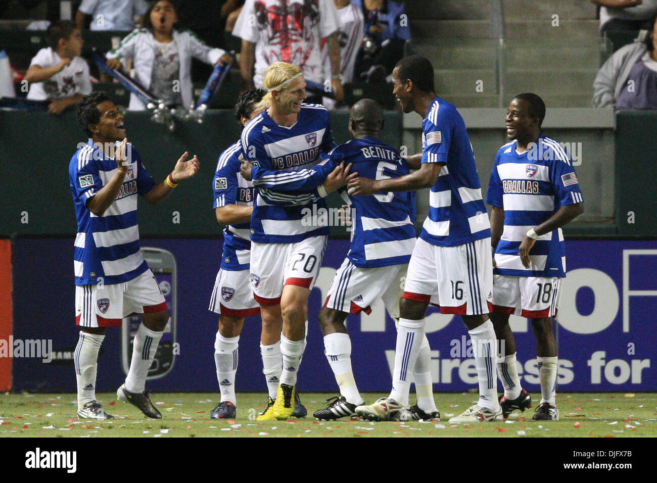 Fc dallas celebrate hi-res stock photography and images - Alamy