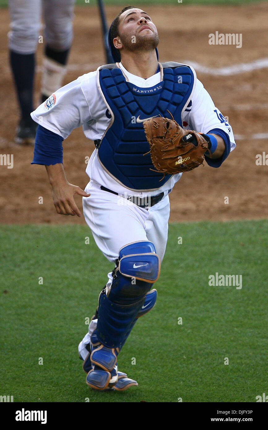 27 Jun 2010: Los Angeles Dodger catcher Russell Martin runs to try and ...