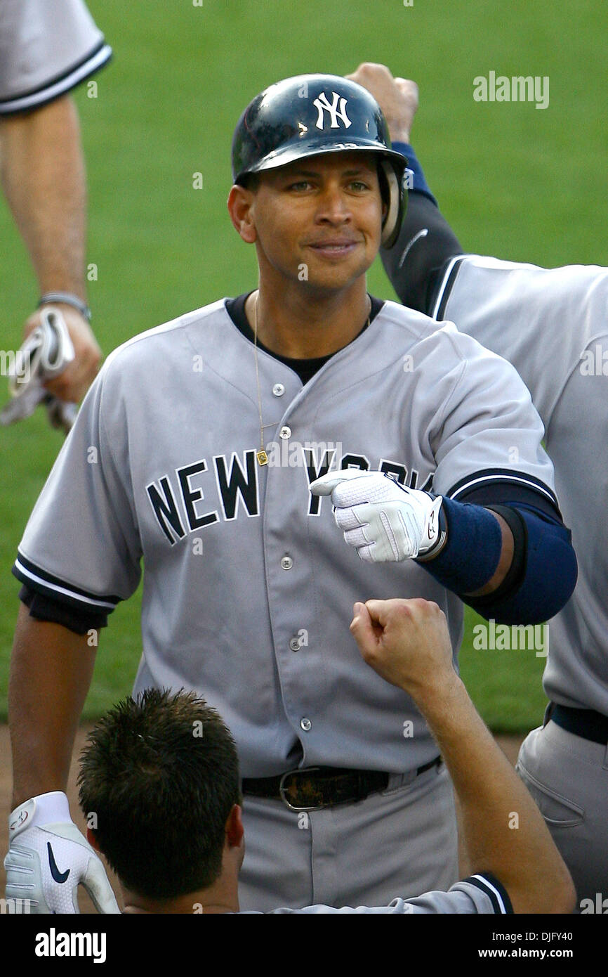 27 Jun 2010: New York Yankee third baseman Alex Rodriguez receives ...