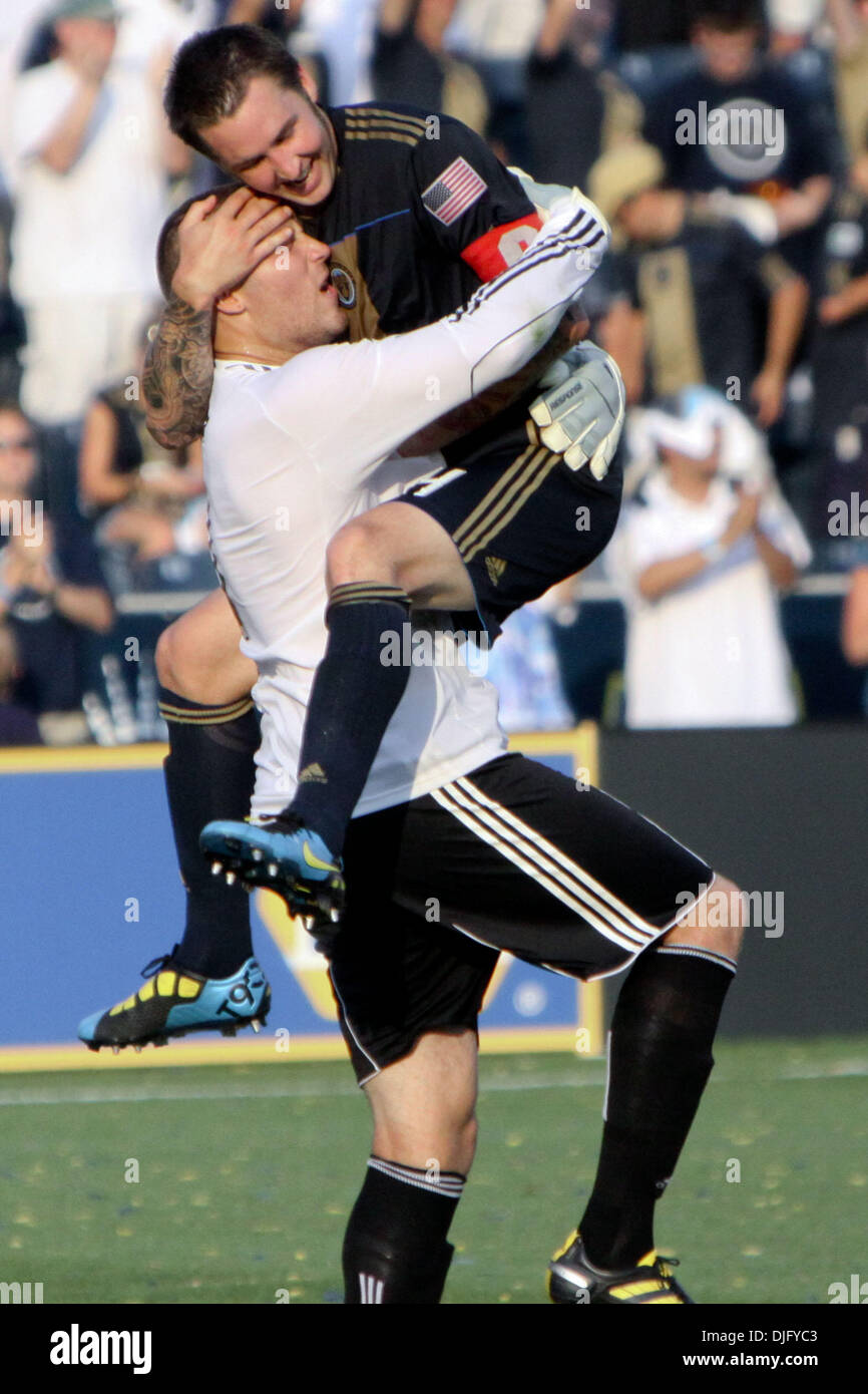 Philadelphia Union goalie Chris Seitz (#1) and defender Danny Califf ...
