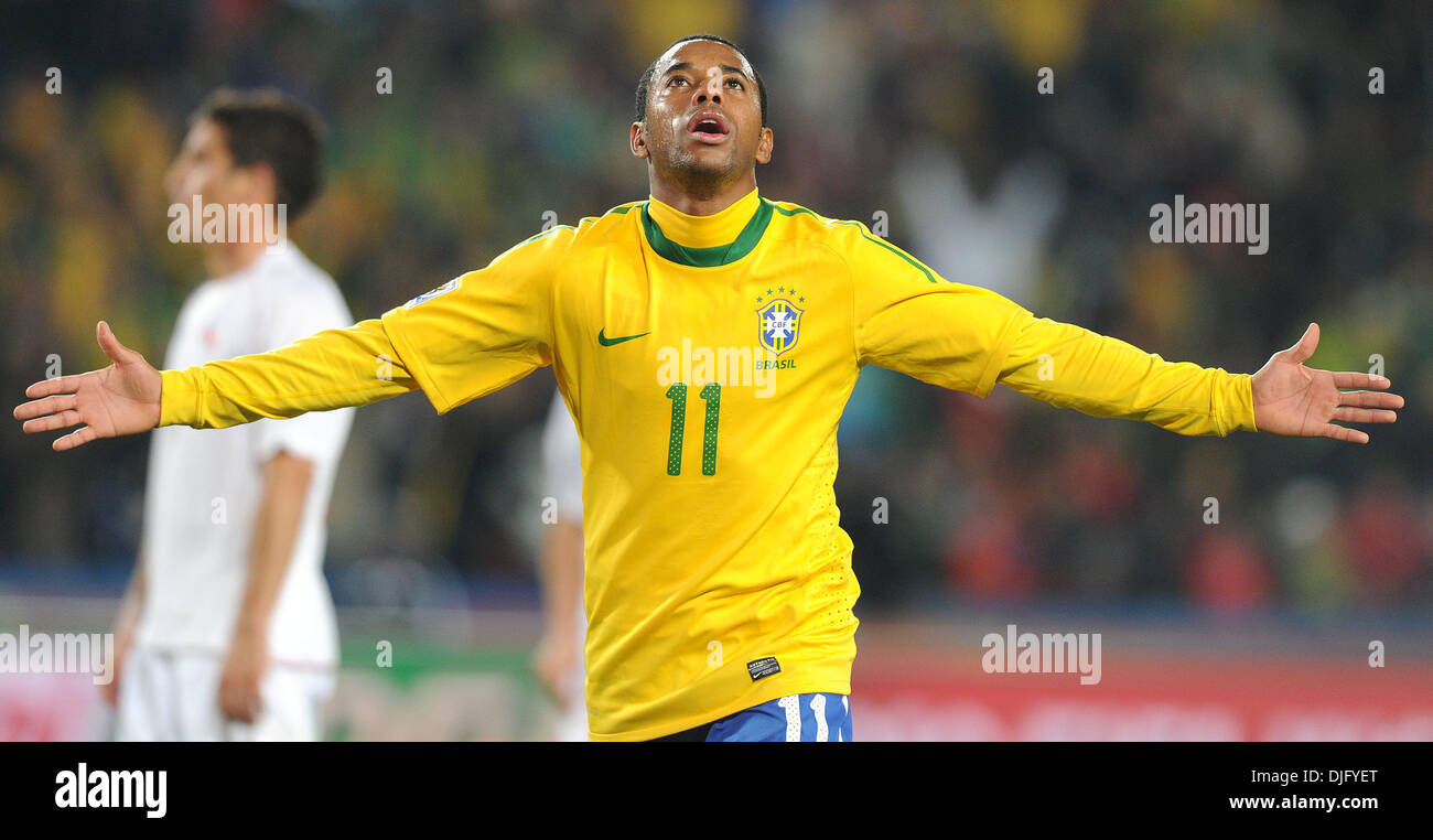 Robinho celebrates hi-res stock photography and images - Alamy