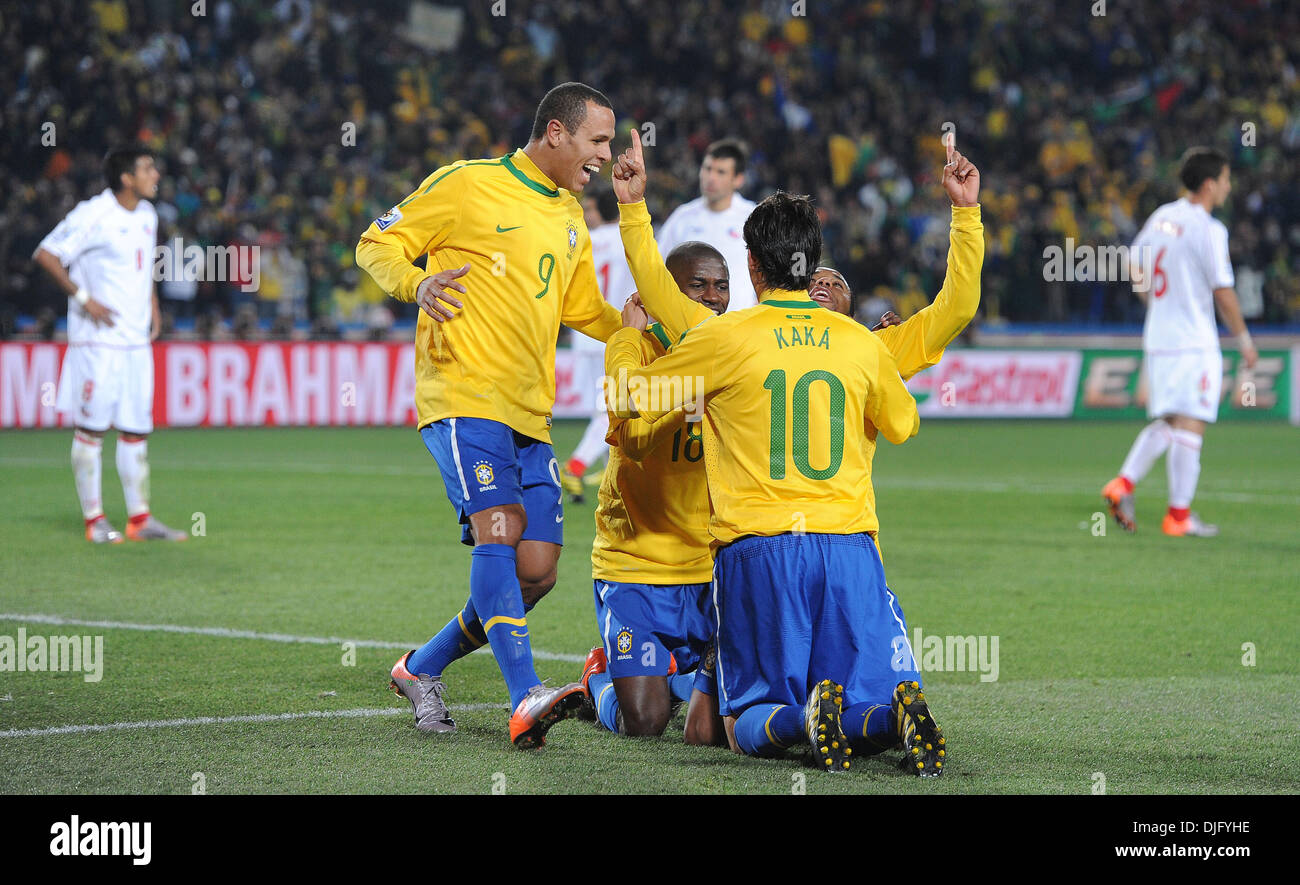 Robinho celebrates hi-res stock photography and images - Alamy
