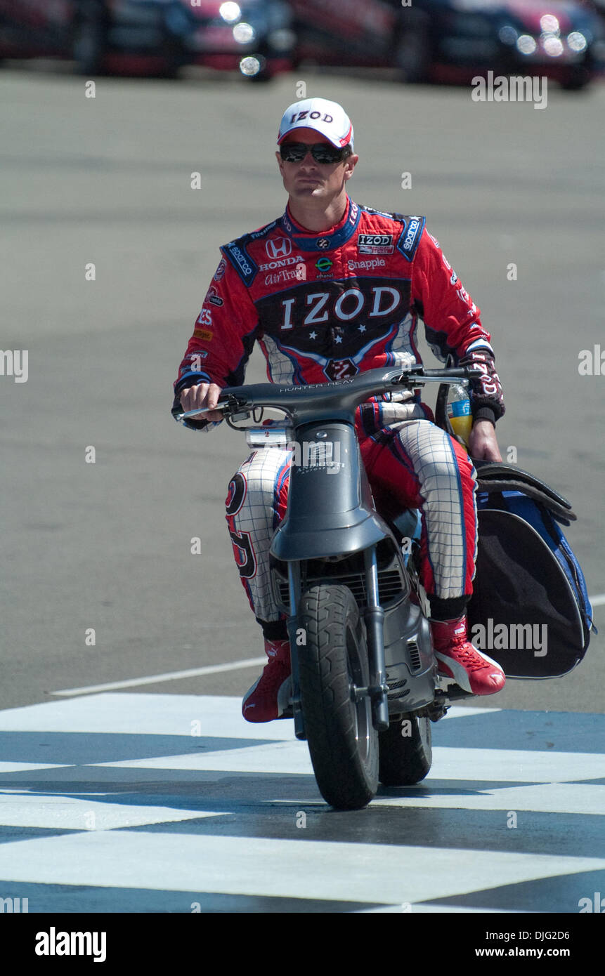 American driver Ryan Hunter-Reay from Team IZOD arrives in the pits ...