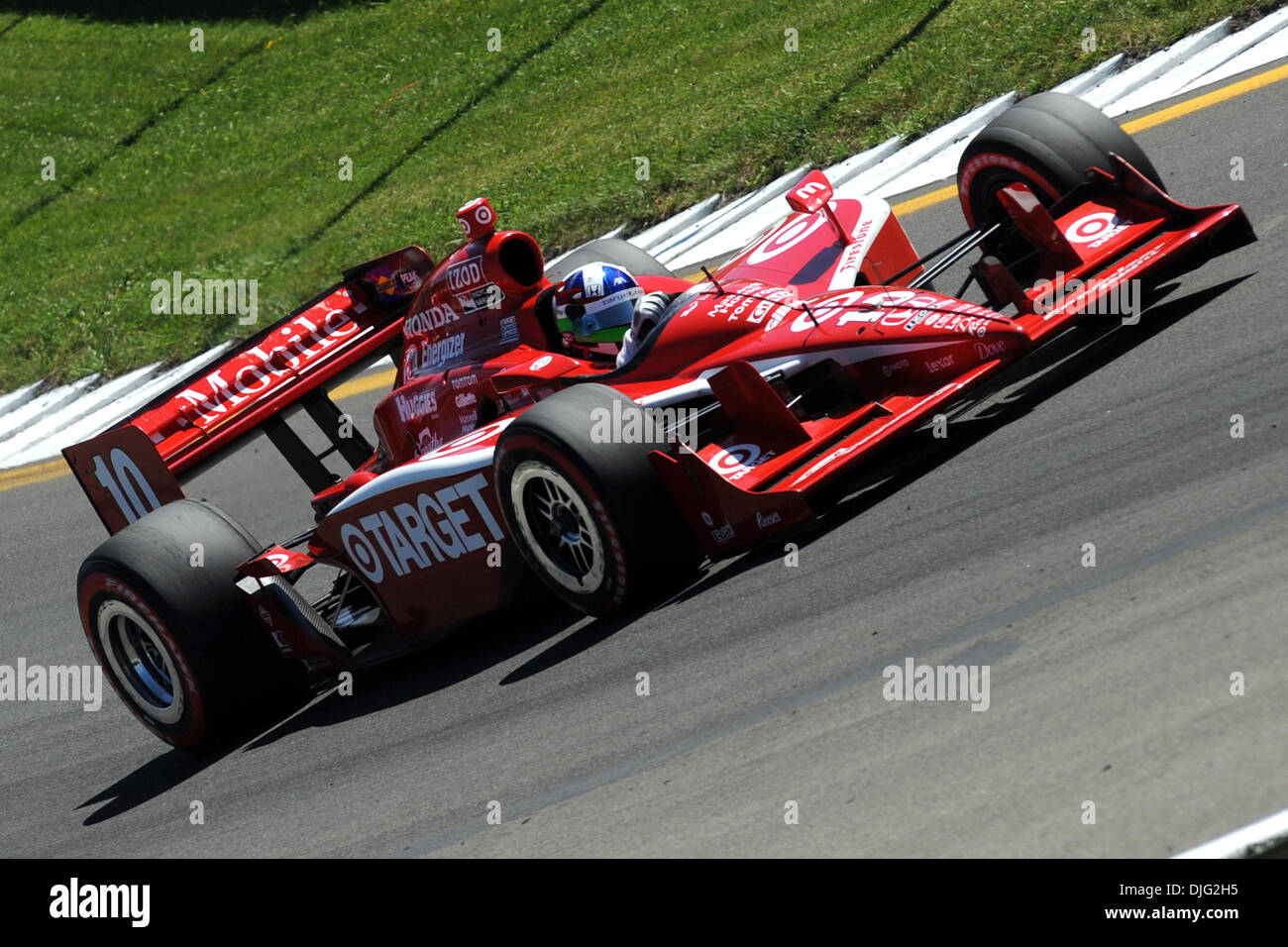 Indy 500 champion Dario Franchitti zooms down the boot in the Target ...