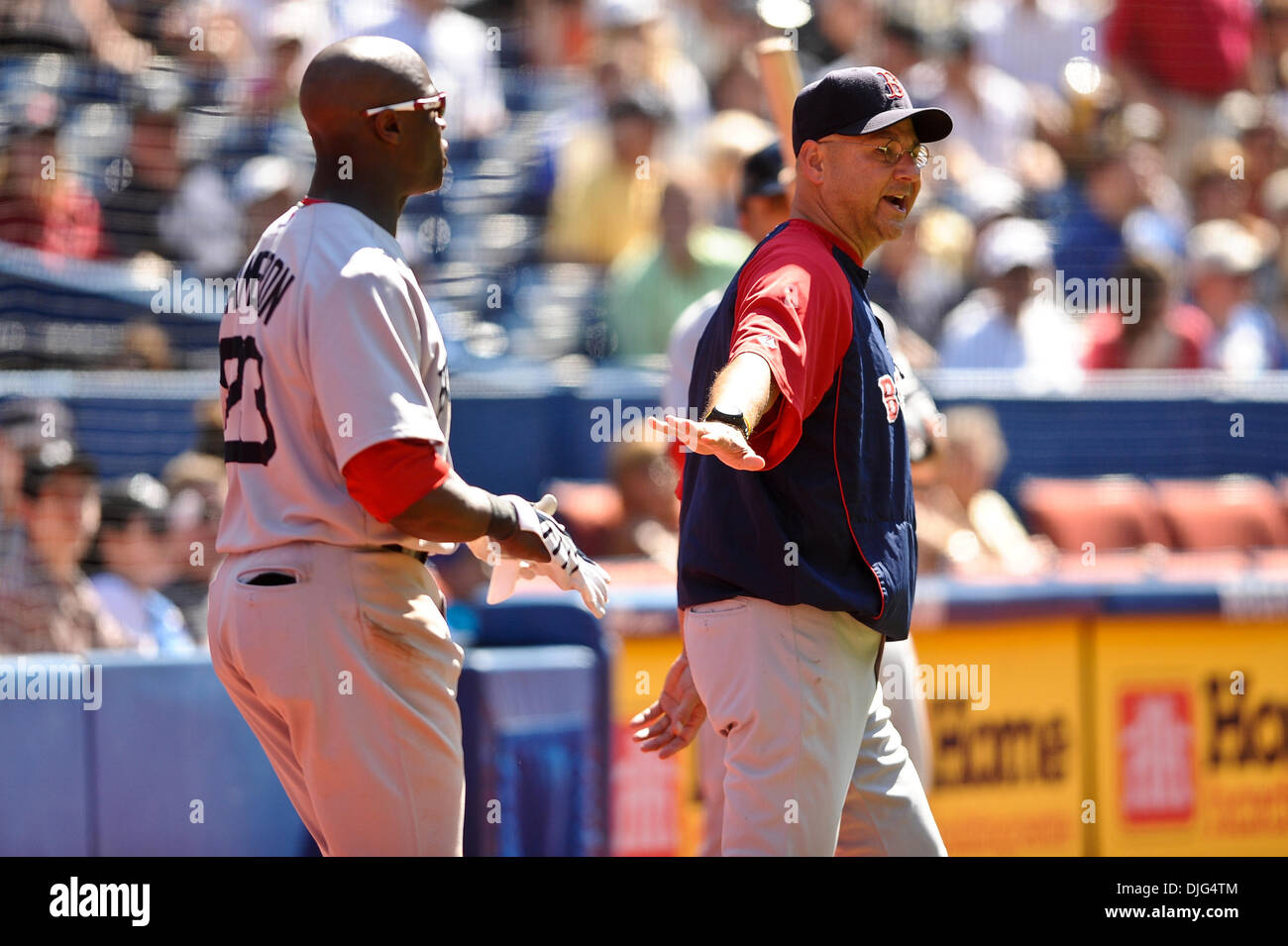 Terry francona hi-res stock photography and images - Alamy