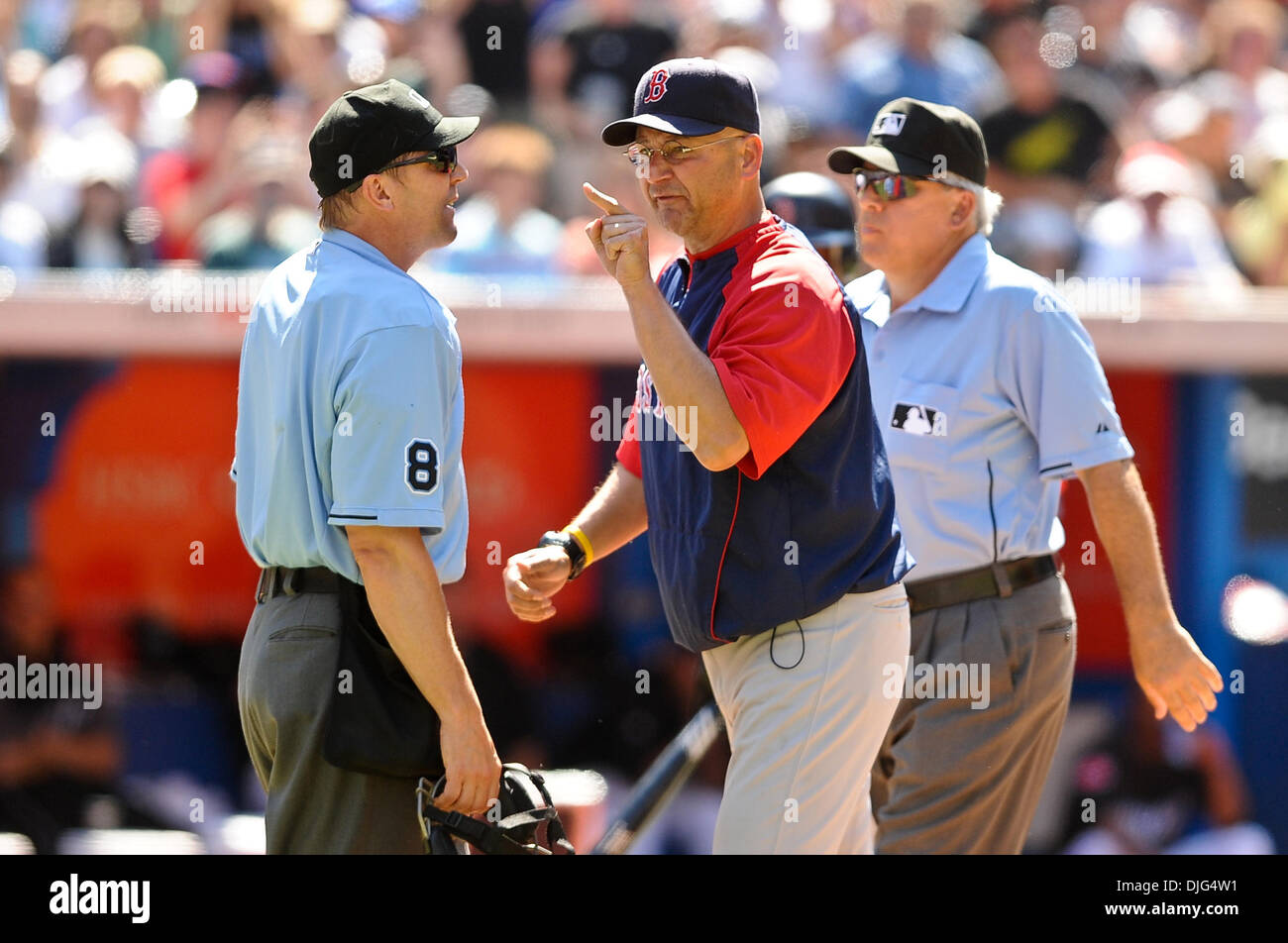 Terry francona hi-res stock photography and images - Alamy