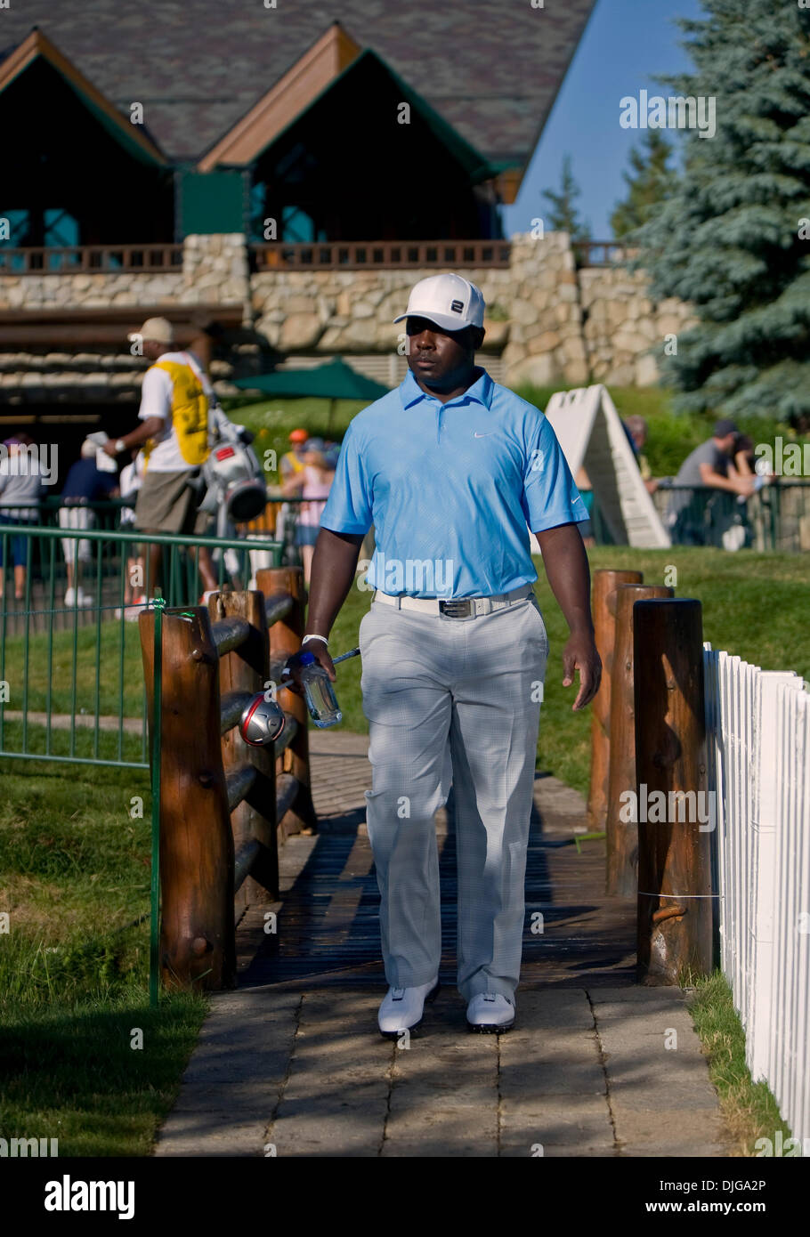 July 17, 2010 - Stateline, Nevada, USA - Former NFL All-Pro running ...