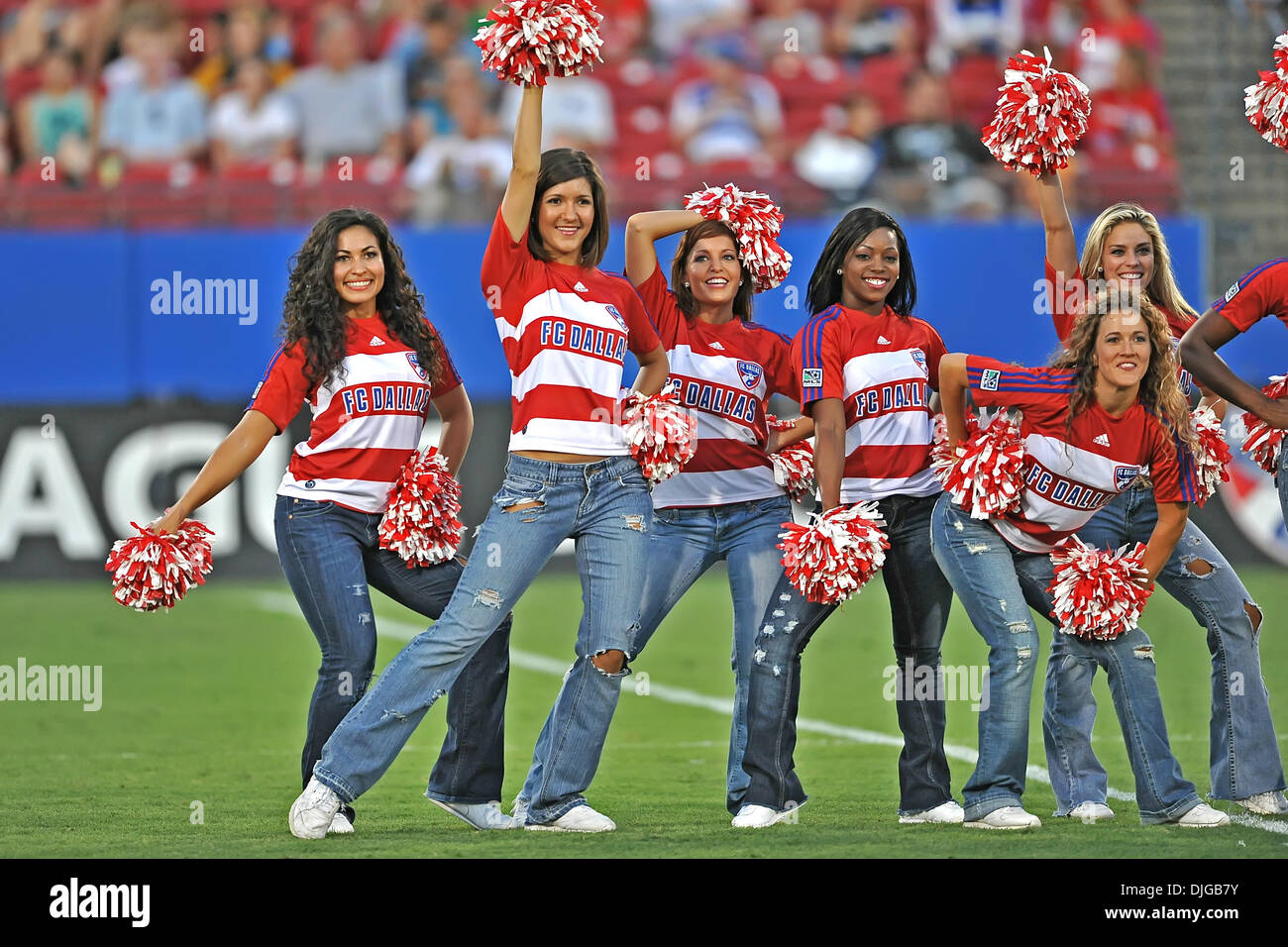 Dallas cheerleaders hi-res stock photography and images - Alamy