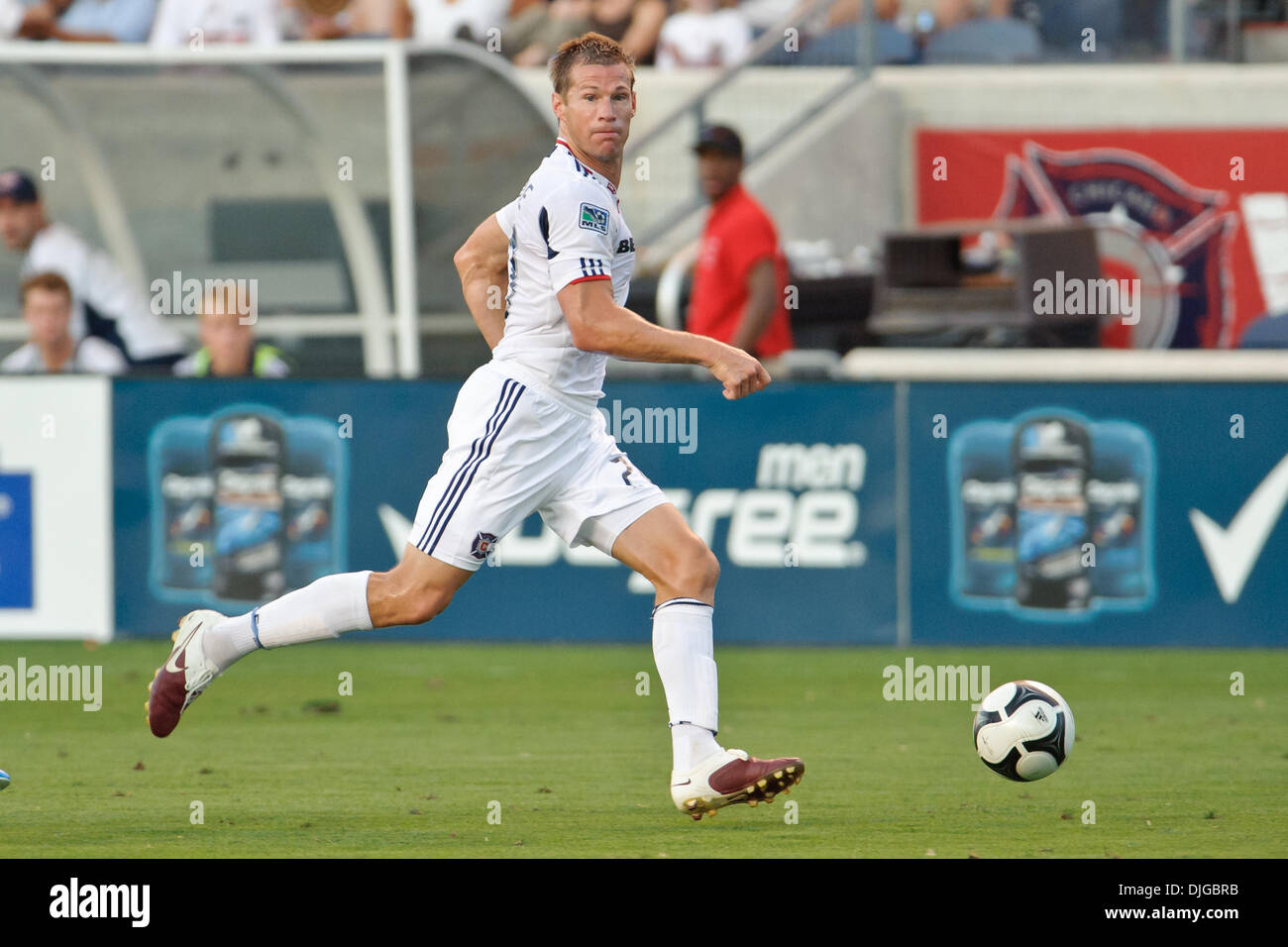 17 July10: Chicago Fire forward Brian McBride (20) looks for a teammate ...