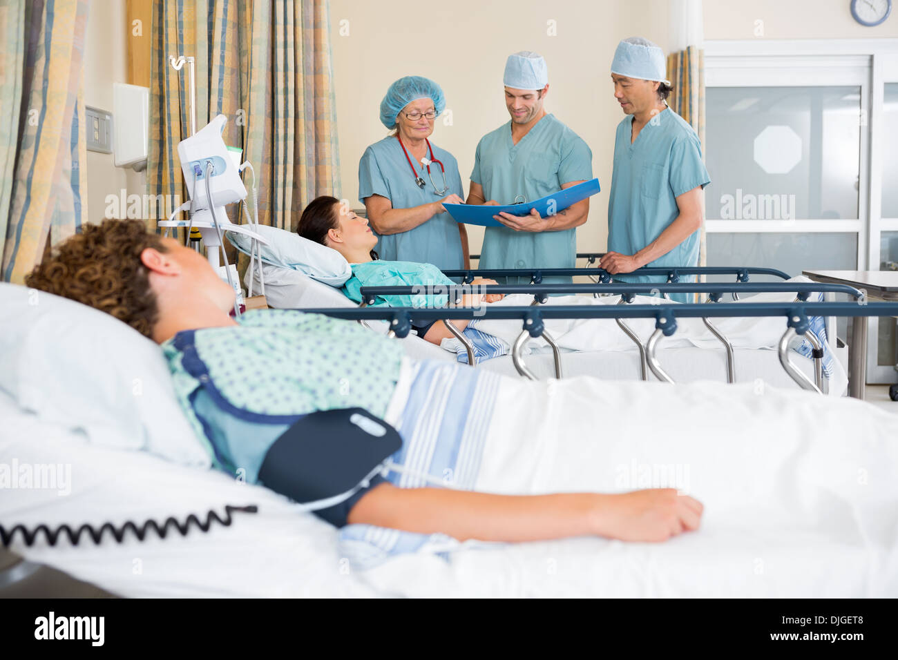 Anesthesia hi-res stock photography and images - Alamy