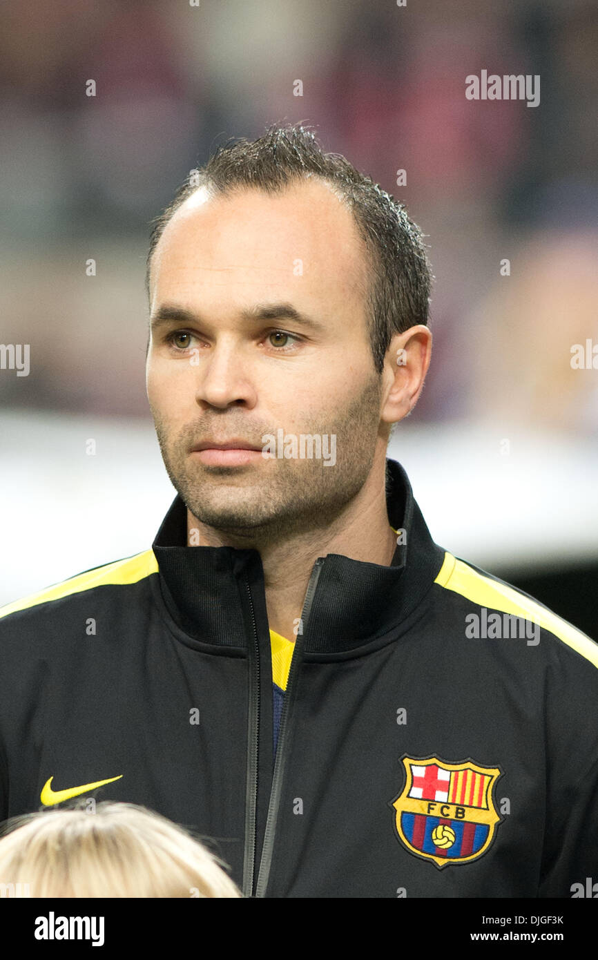 November 2013 iniesta hi-res stock photography and images - Alamy
