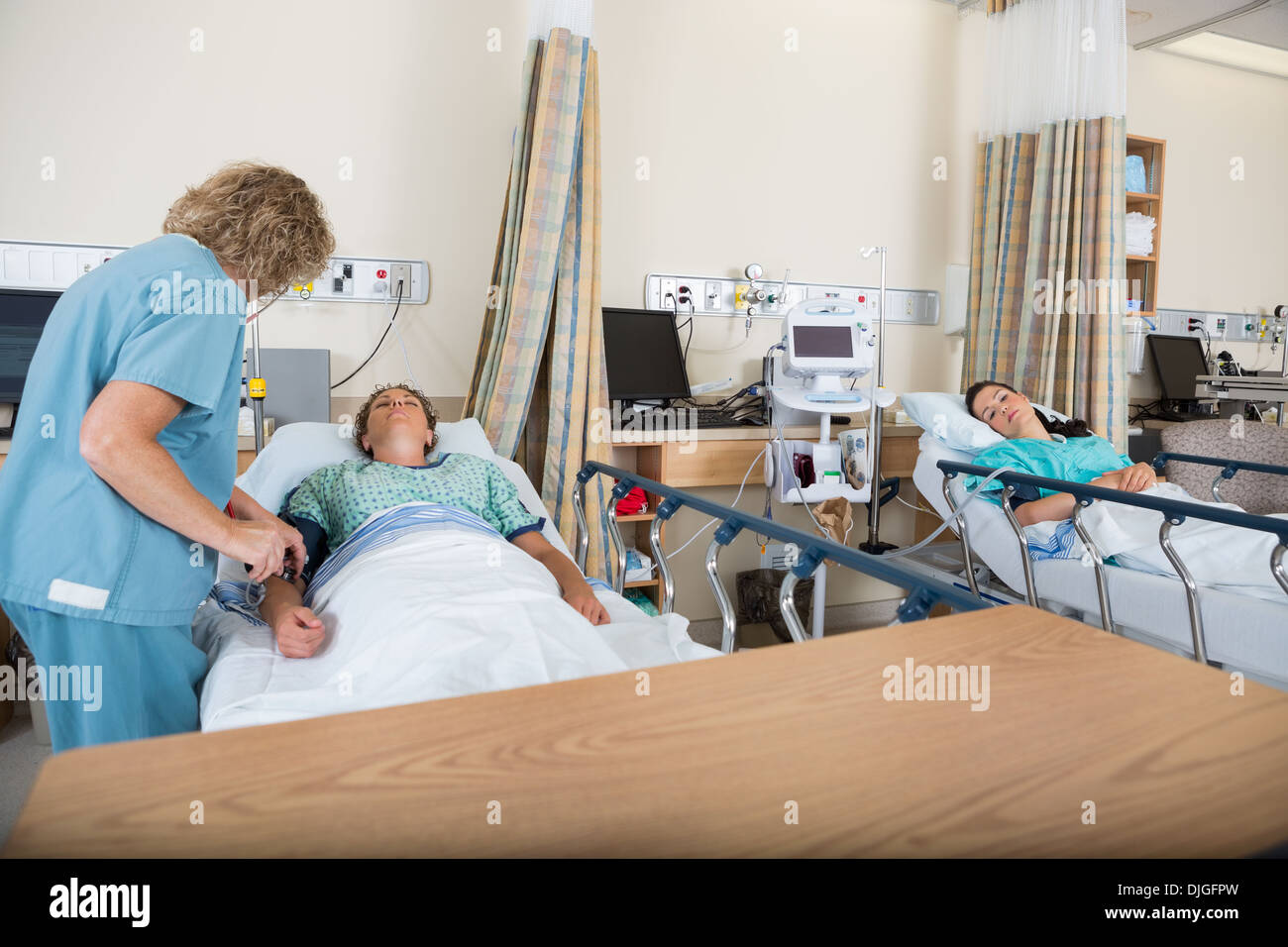 Post Anesthesia Care Unit Stock Photo - Alamy