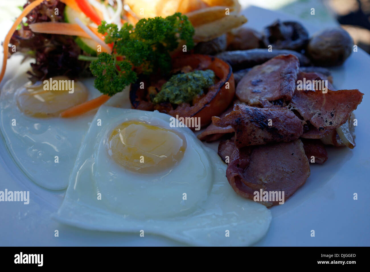 Breakfast at Avontuur Restaurant at the Avontuur Estate on the ...