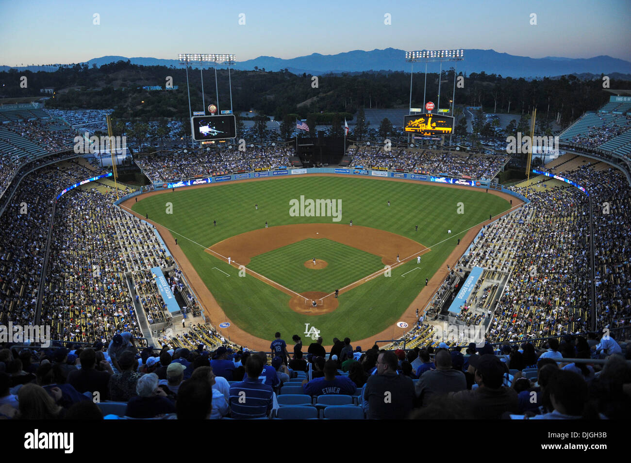 Think blue sign la dodgers hi-res stock photography and images - Alamy