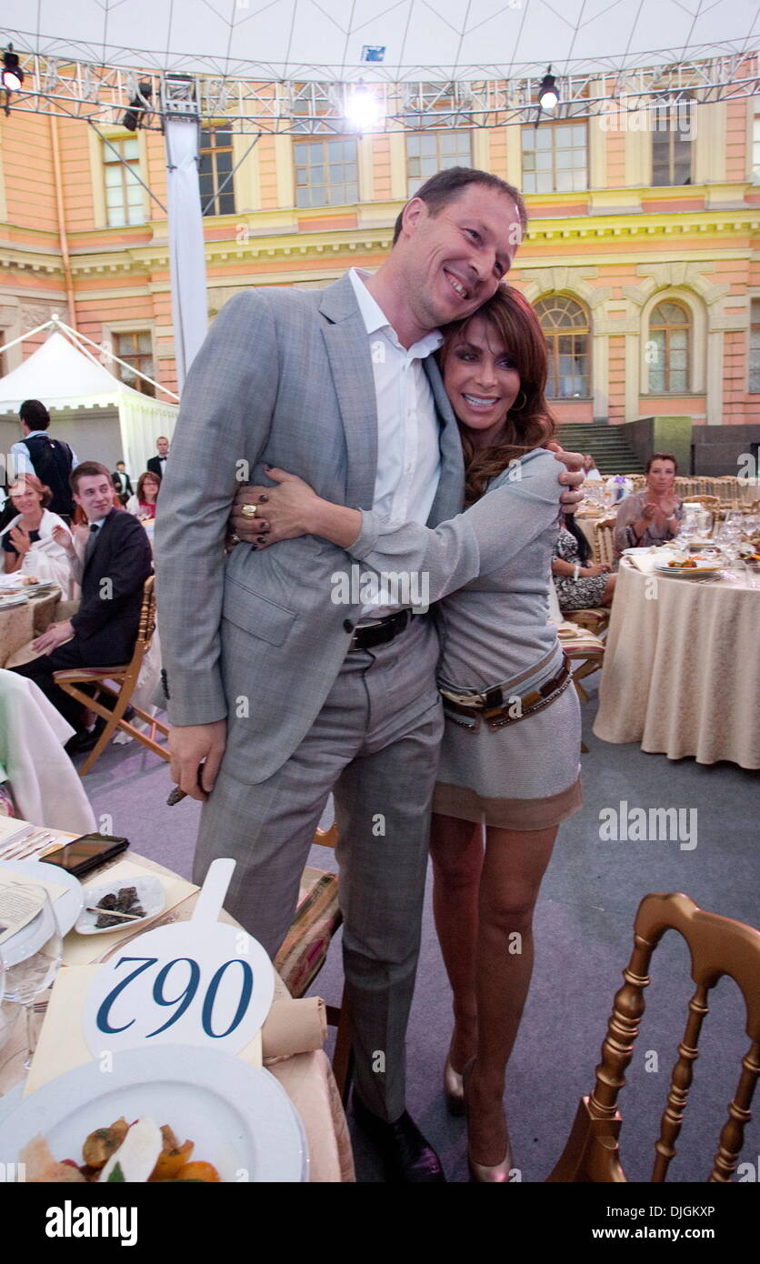 American singer Paula Abdul visits St.Petersburg to participate in ...